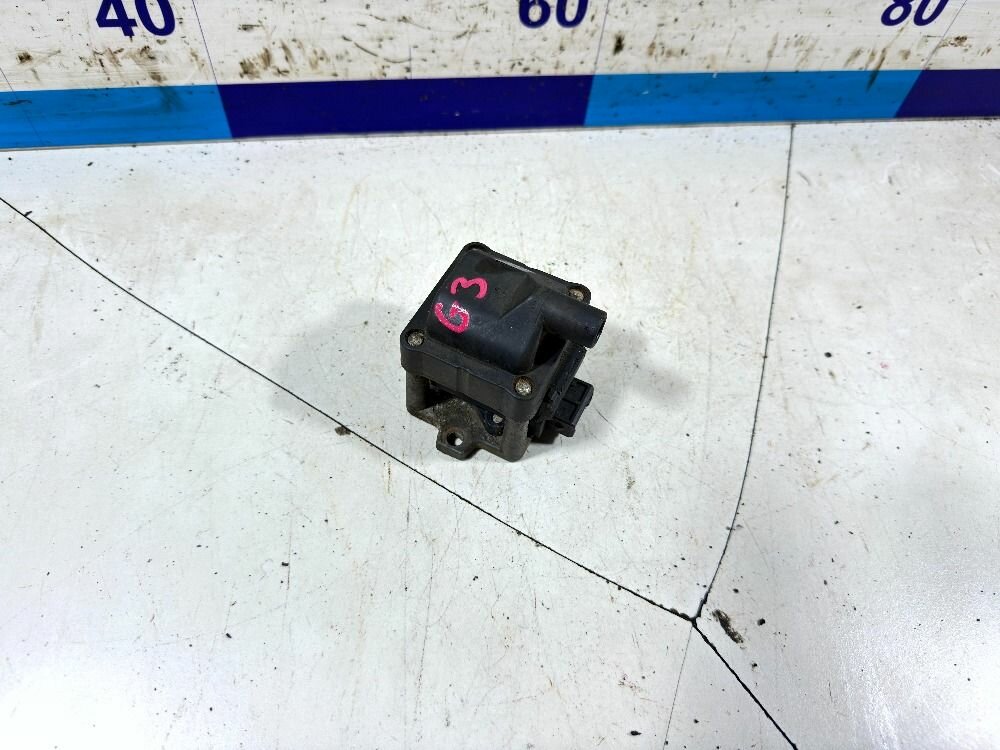 Катушка зажигания VW Golf III 6N0905104