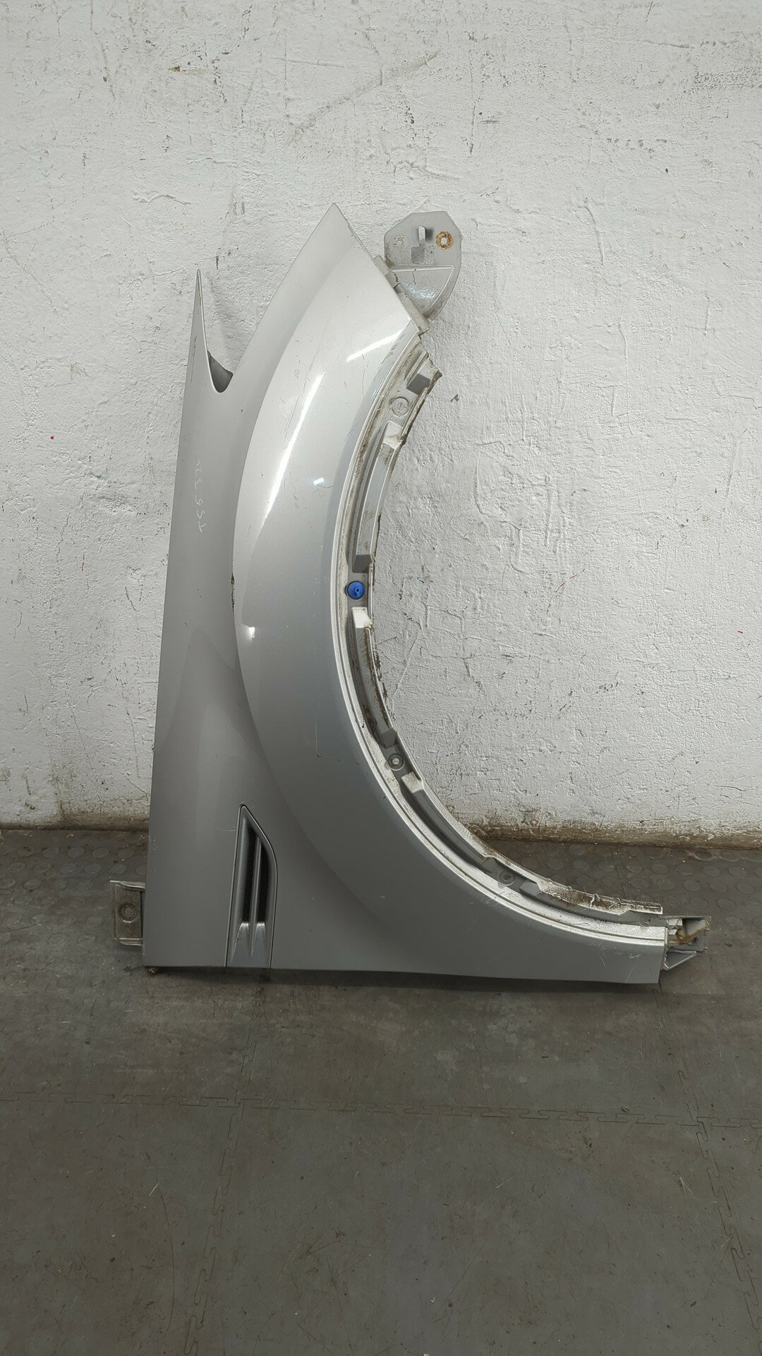 Крыло правое переднее Ford Kuga Б/У