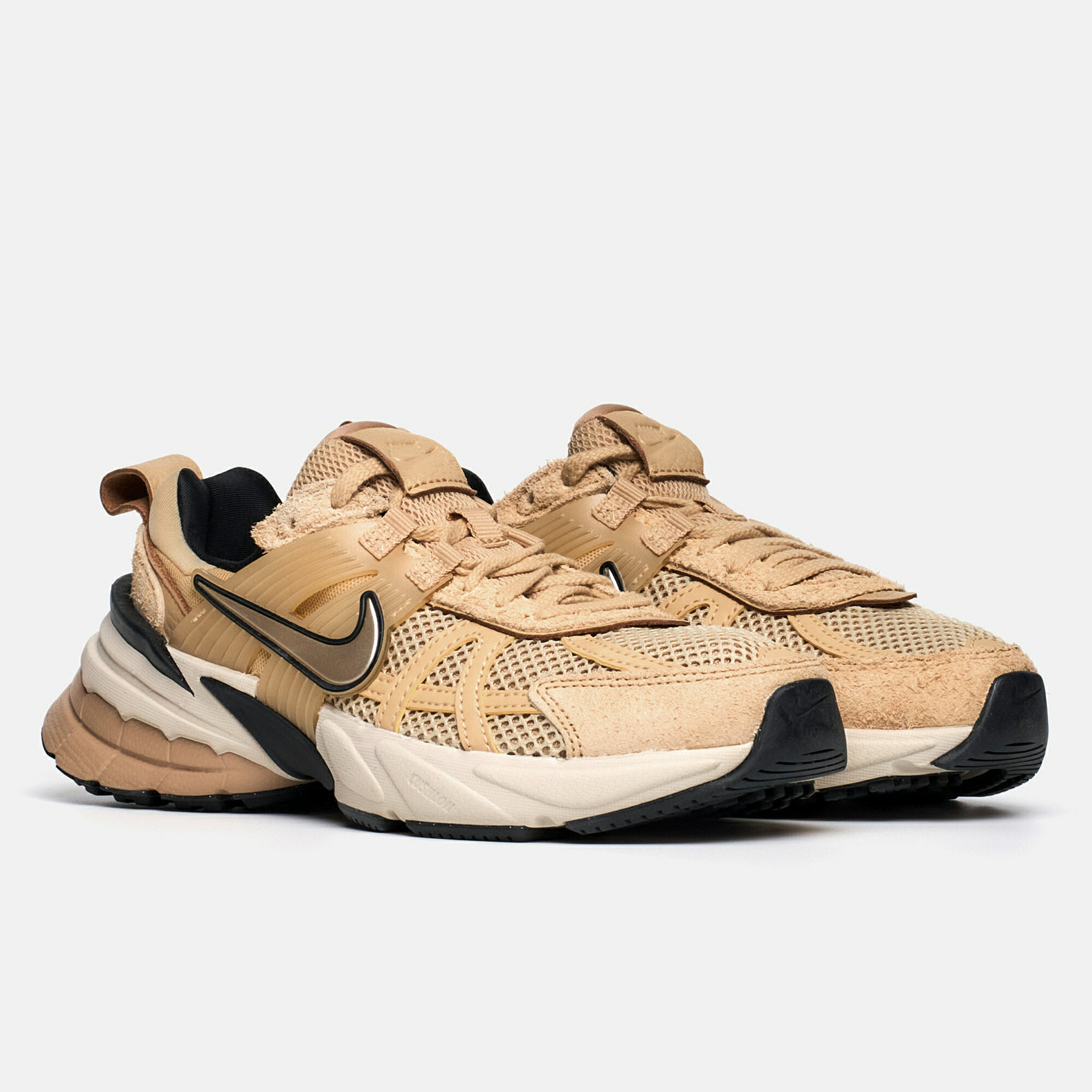 Кроссовки v2k run