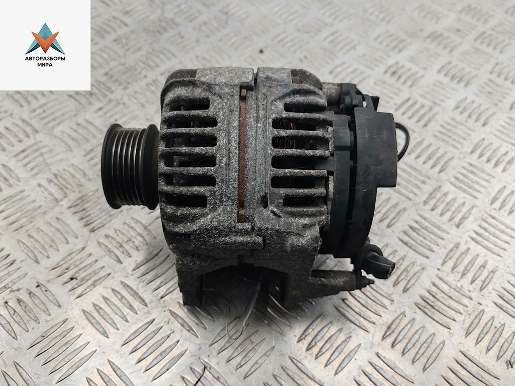 Генератор Volkswagen Bora 1999 028903028C
