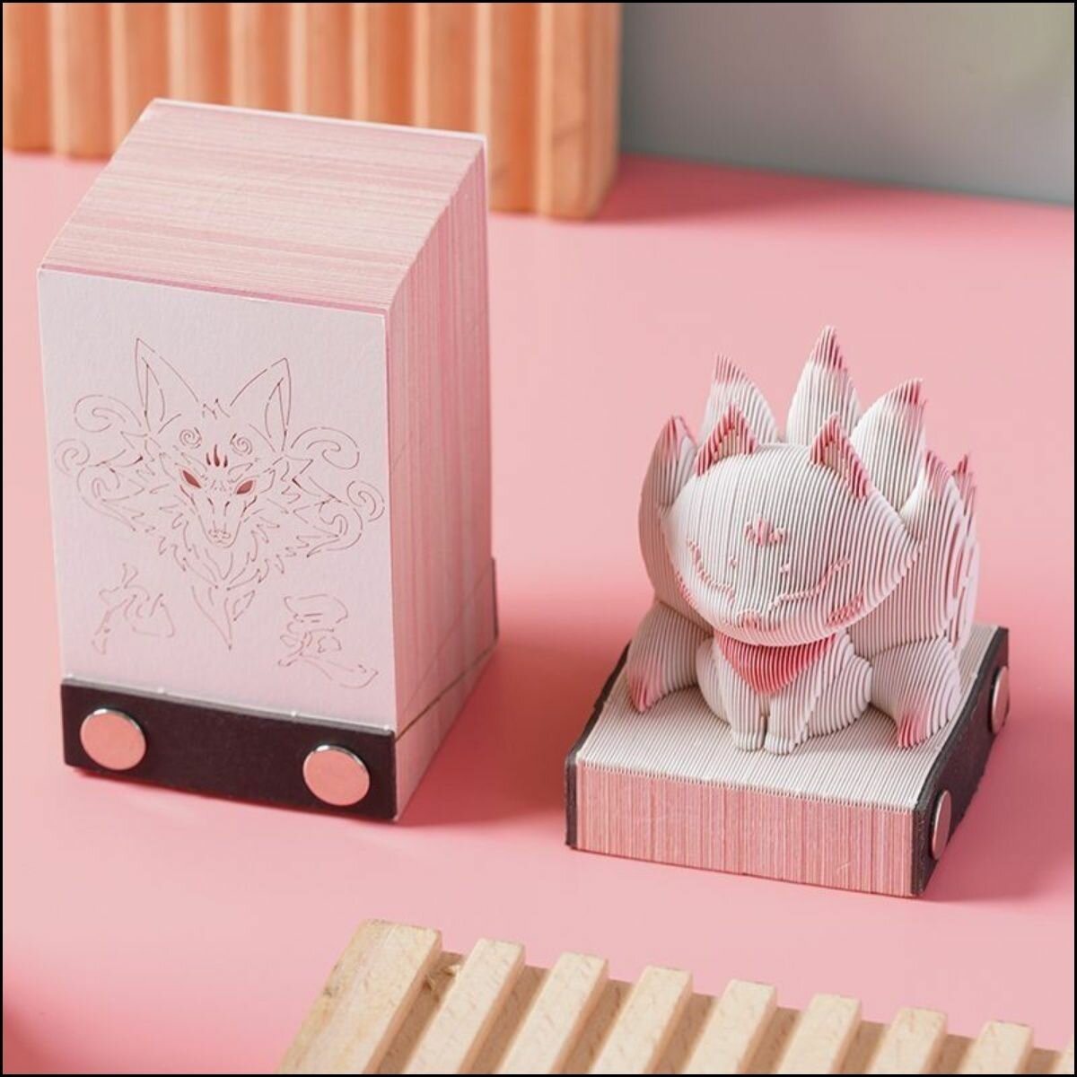 2025 Бумажная 3D-скульптура, липкие записки, отрывной календарь CC