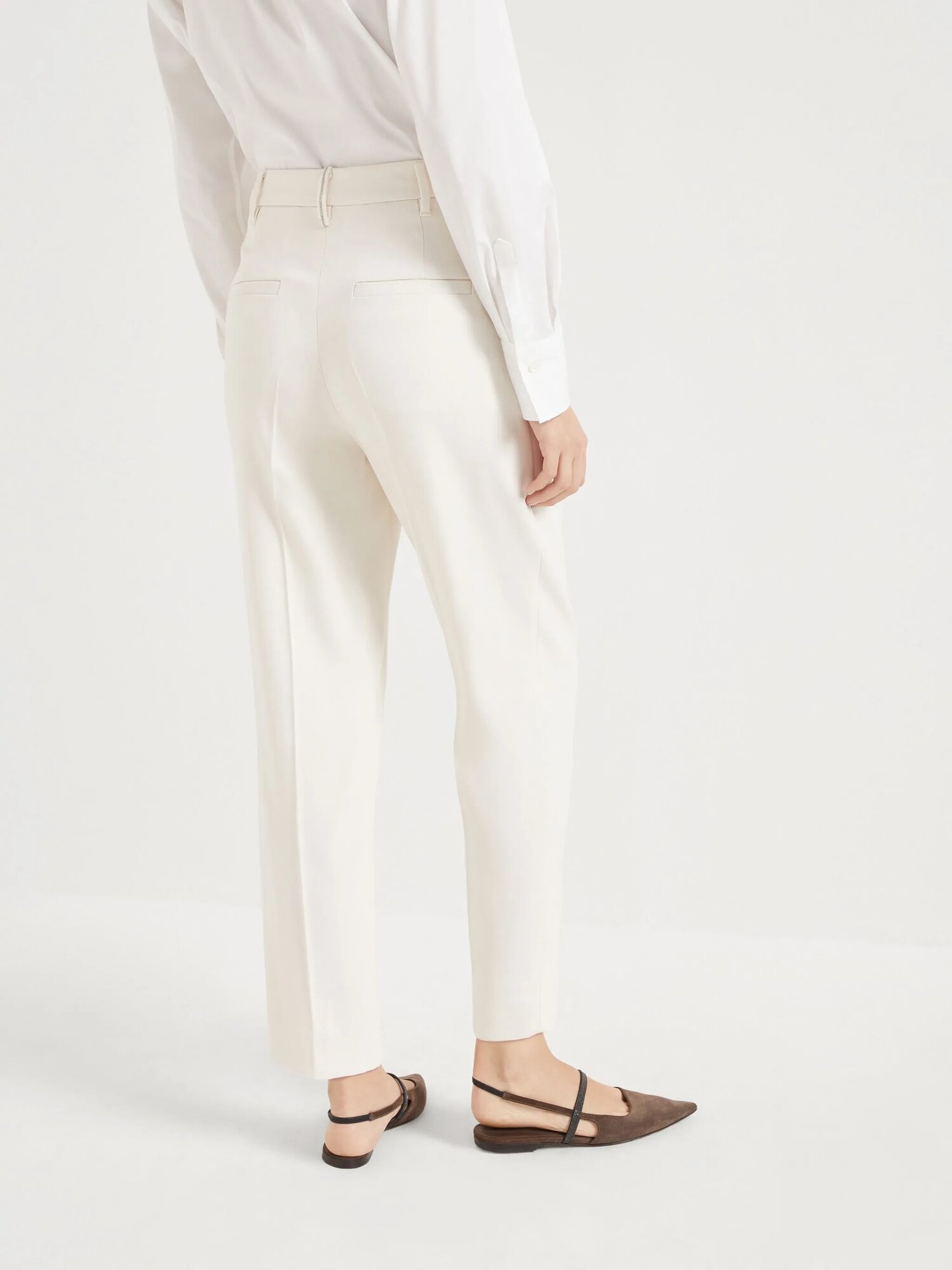 Брюки классические BRUNELLO CUCINELLI Slouchy, размер 44 IT, белый — фото 1