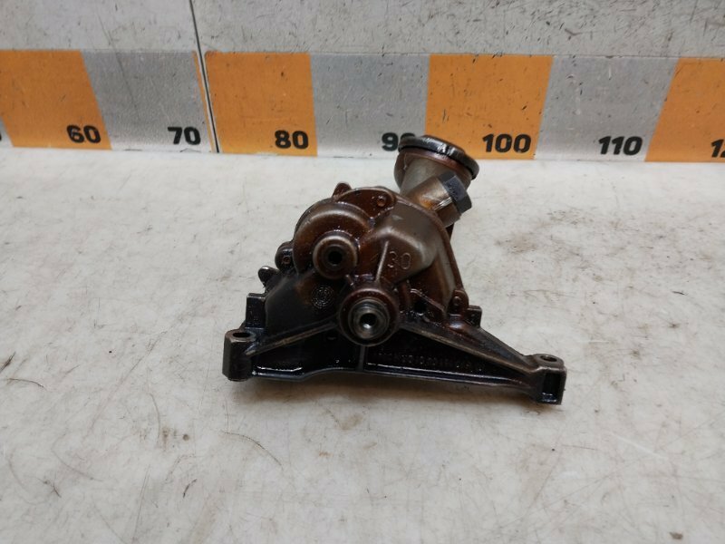 Б/У 2.8 M104.941 Насос масляный Mercedes-Benz C-Class 1994 W202 475336 MERCEDES-BENZ арт. A1041800701