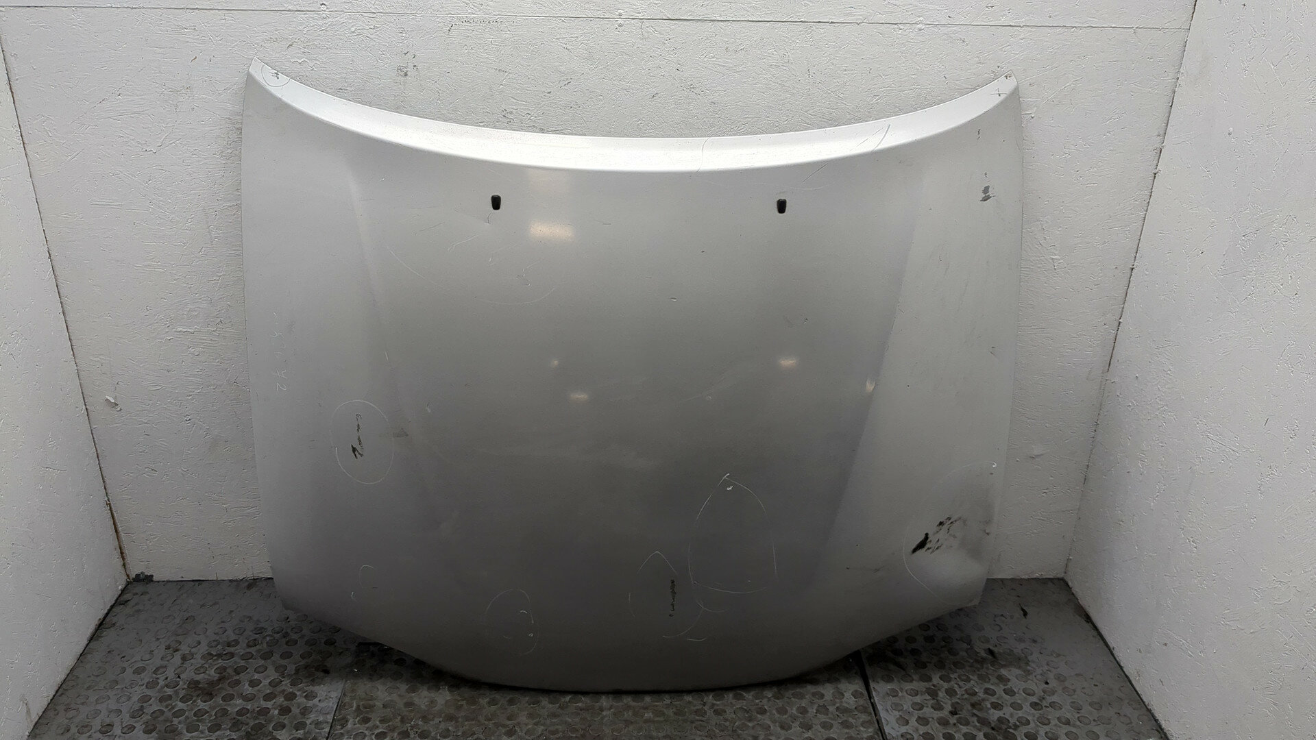 Капот Toyota Corolla E11 Б/У