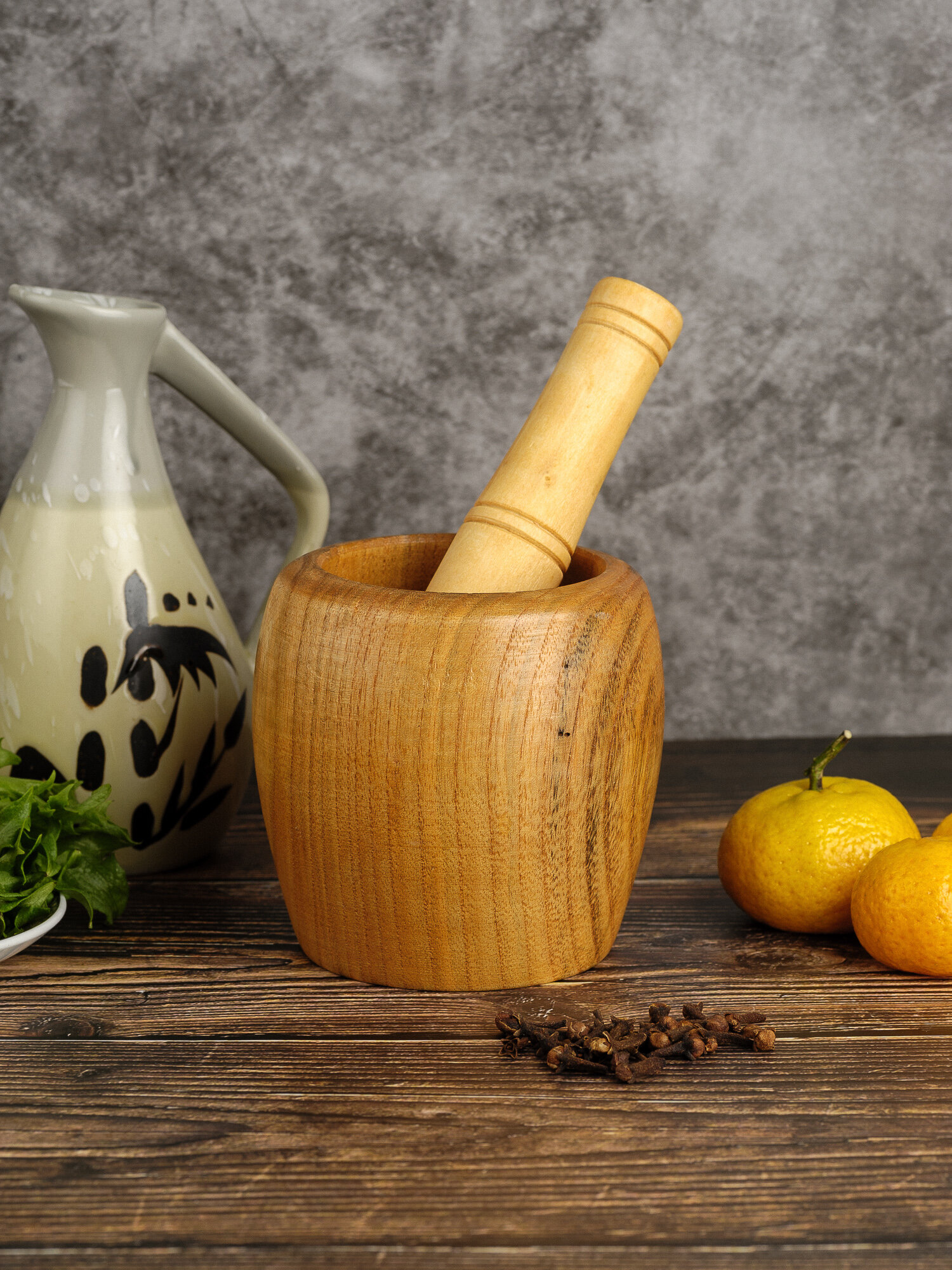 Ступка с пестиком Mirus Group, натуральное дерево, темно-бежевая, 12x9 см