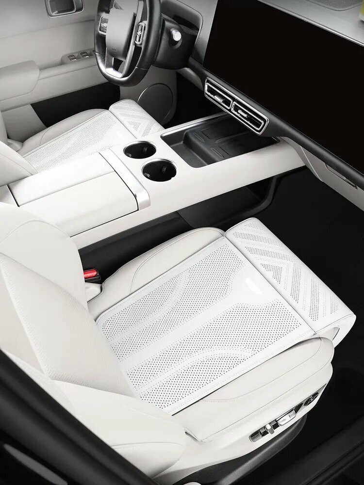 Автомобильный чехол на Передние сиденья, Сиденье водительское, Перфорированная экокожа, 1 шт.