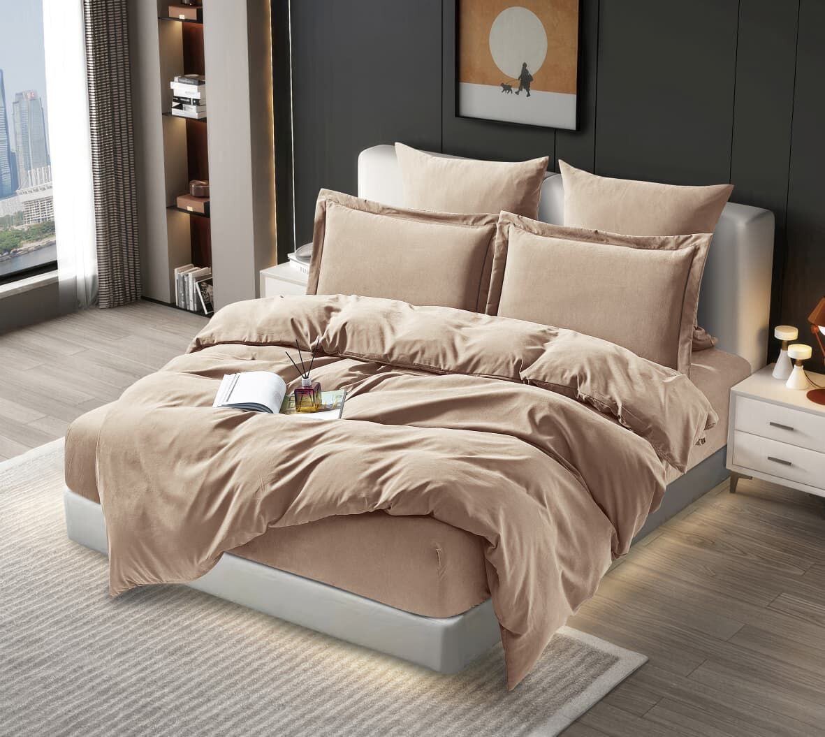 Комплект постельного белья бархатный Сатин размер 1.5 полуторный простыня на резинке