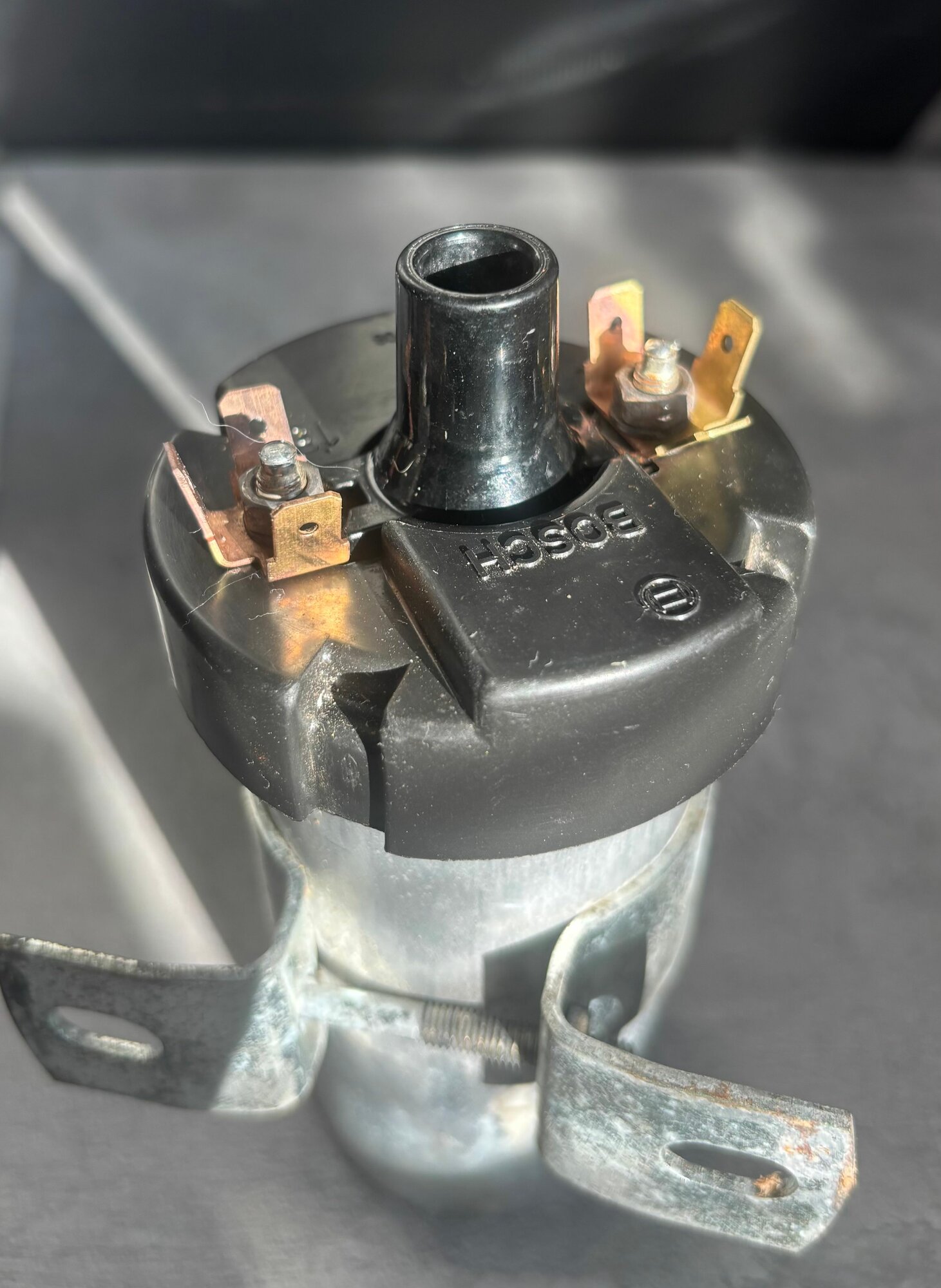 Катушка зажигания Bosch 02211223334