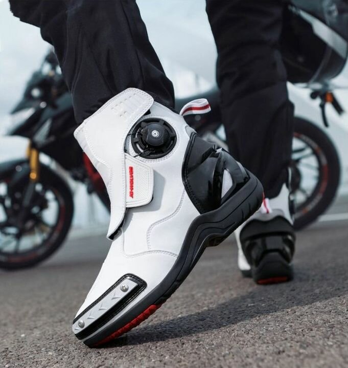 Мотокроссовки