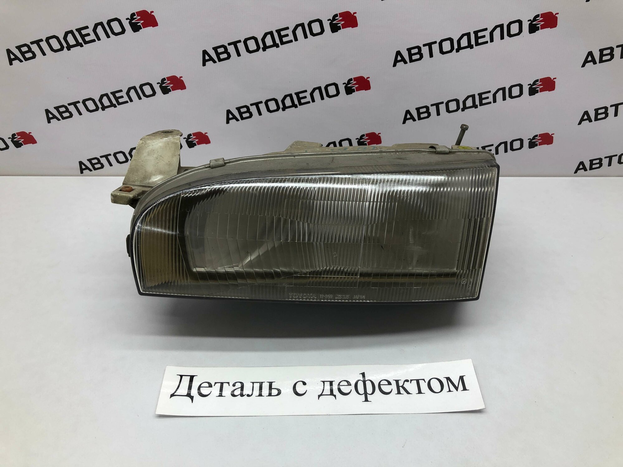 Фара левая Toyota Sprinter E100
