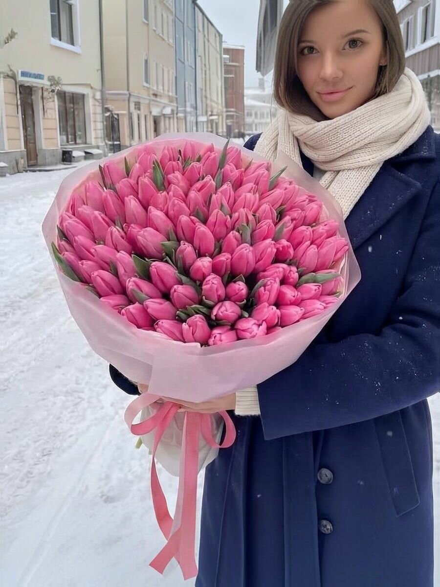 101 розовый тюльпан