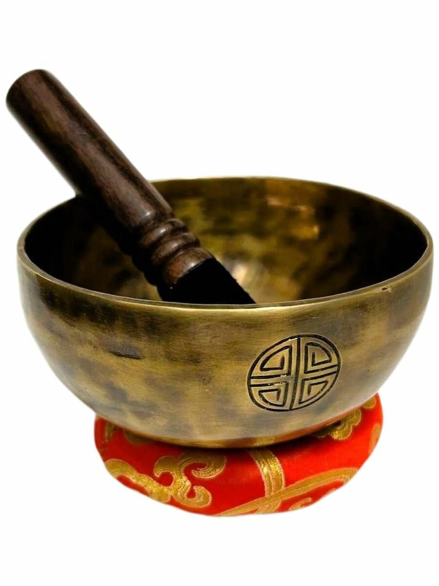 Тибетская поющая чаша "ФУЛ МУН" (кованая): диаметр 15.4, нота Ре , частота вибрации: 291Гц, в комплекте со стиком и подушечкой