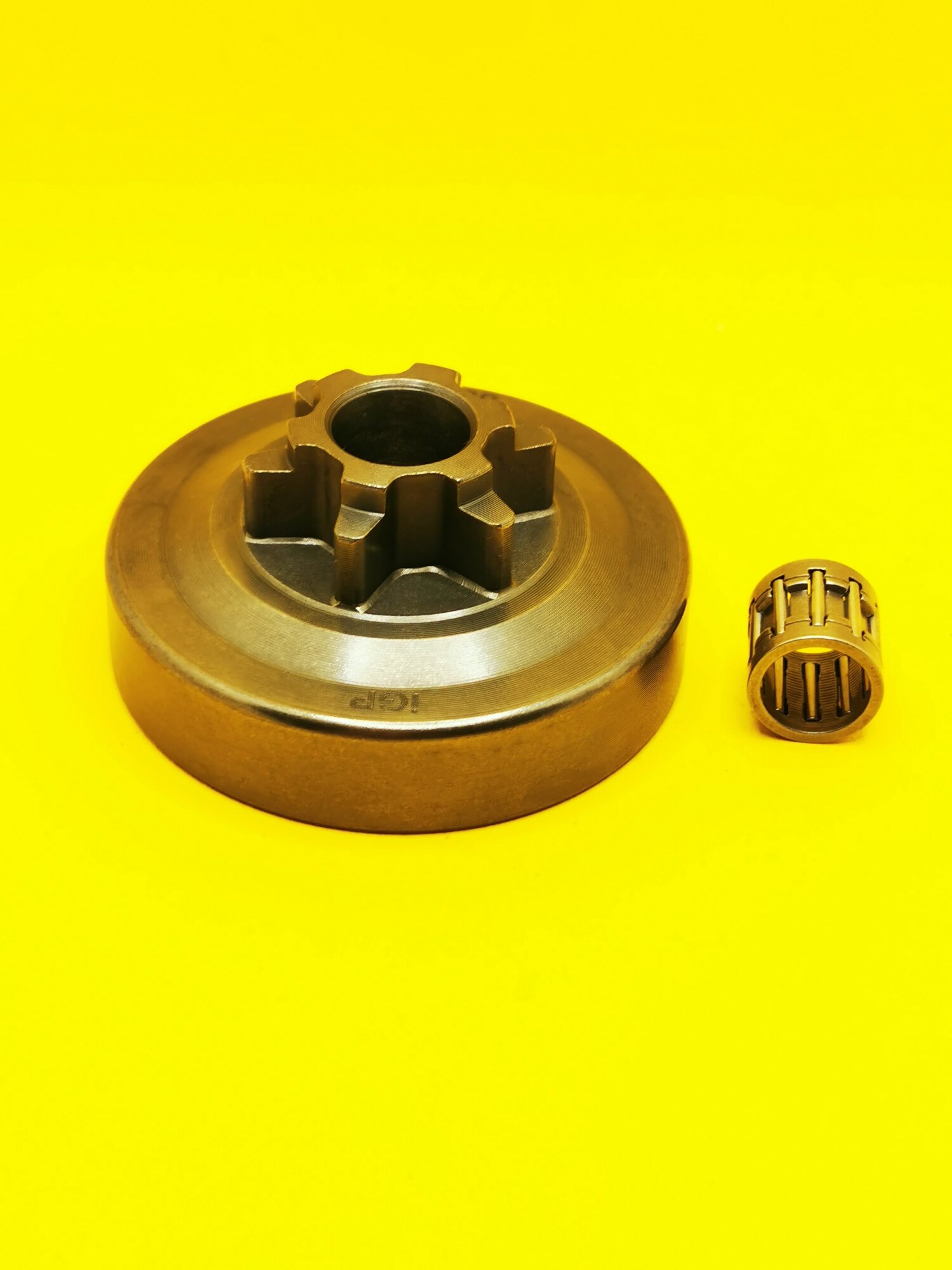 Звёздочка ведущая 3/8" Р 6Z бензопилы Champion 125T монолит + подшипник (IGP) 1000029