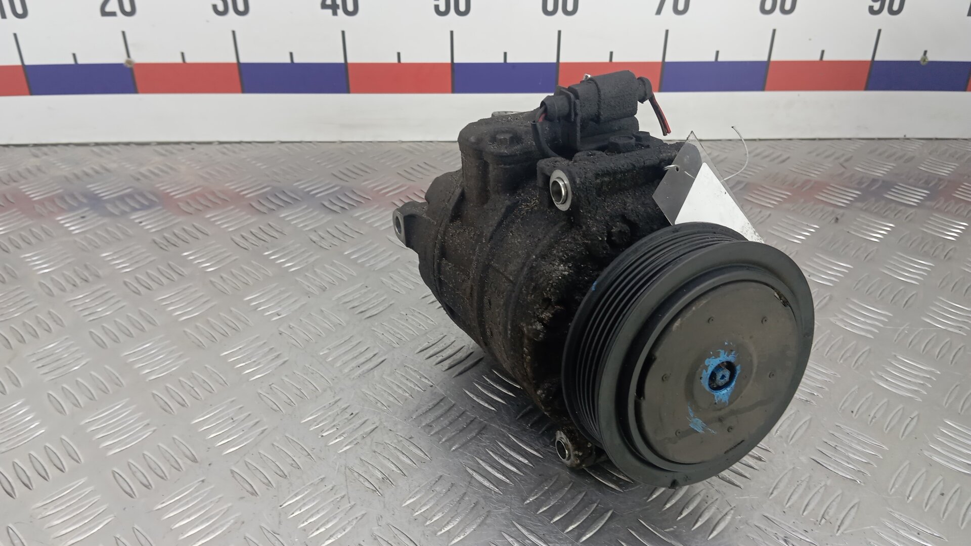 Компрессор кондиционера дизельный VOLKSWAGEN TOUAREG 2, Номер 7P0820803D