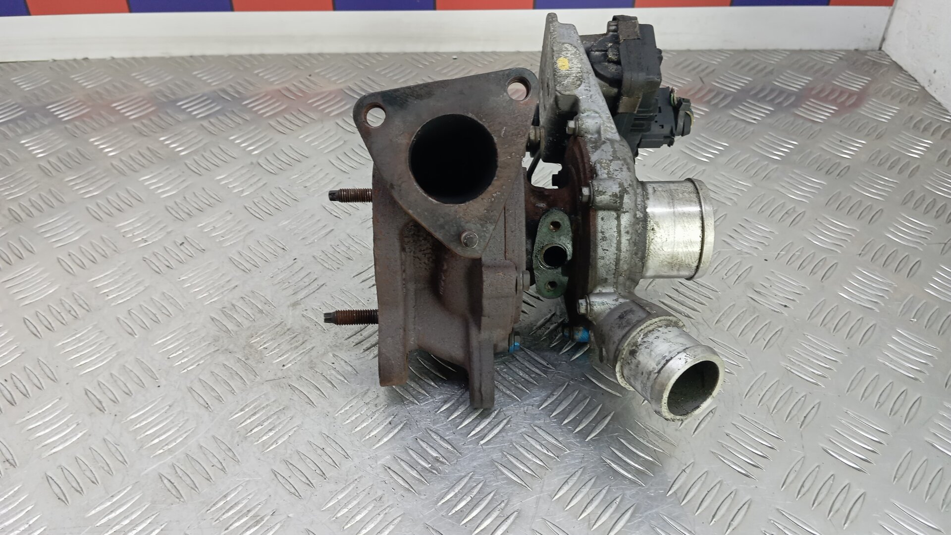 Турбина дизельная FORD TRANSIT 8, Номер GTB1749U