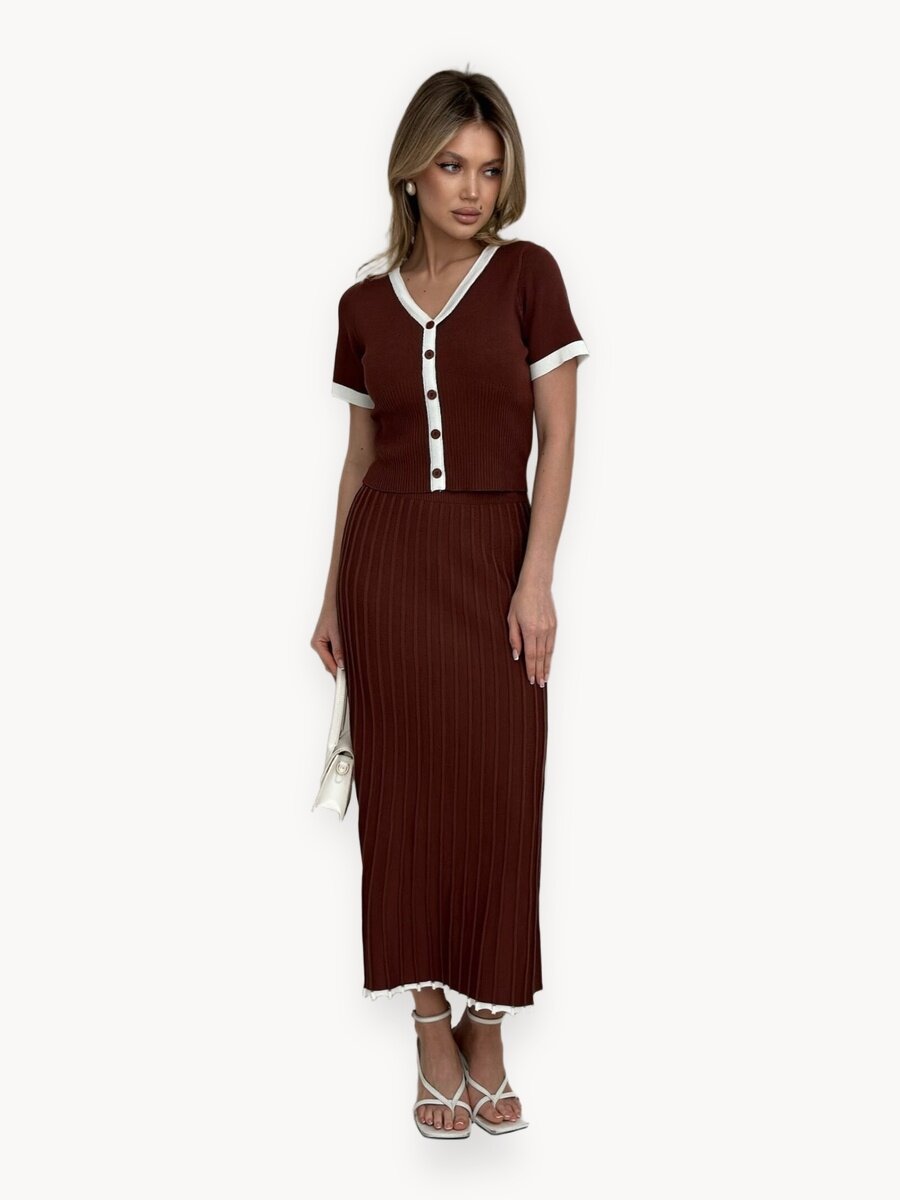 Костюм классический Весна-лето 2025