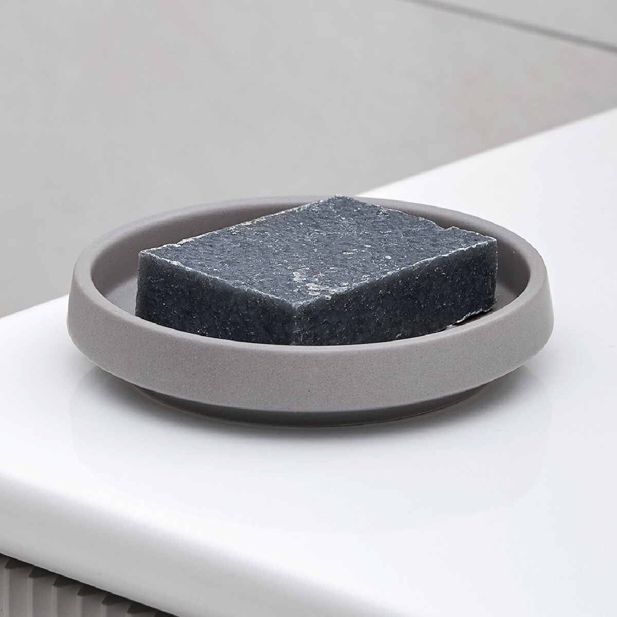 Мыльница для ванной комнаты керамическая, Magma серого цвета