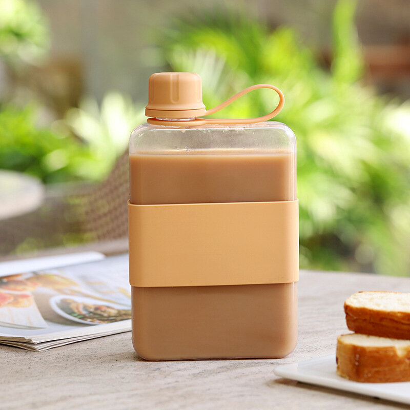 Новая бутылка Tritan Fresh Style с ручкой, плоская бутылка, силиконовая крышка, пластиковый стакан, высококачественная портативная бутылка для воды для студентов