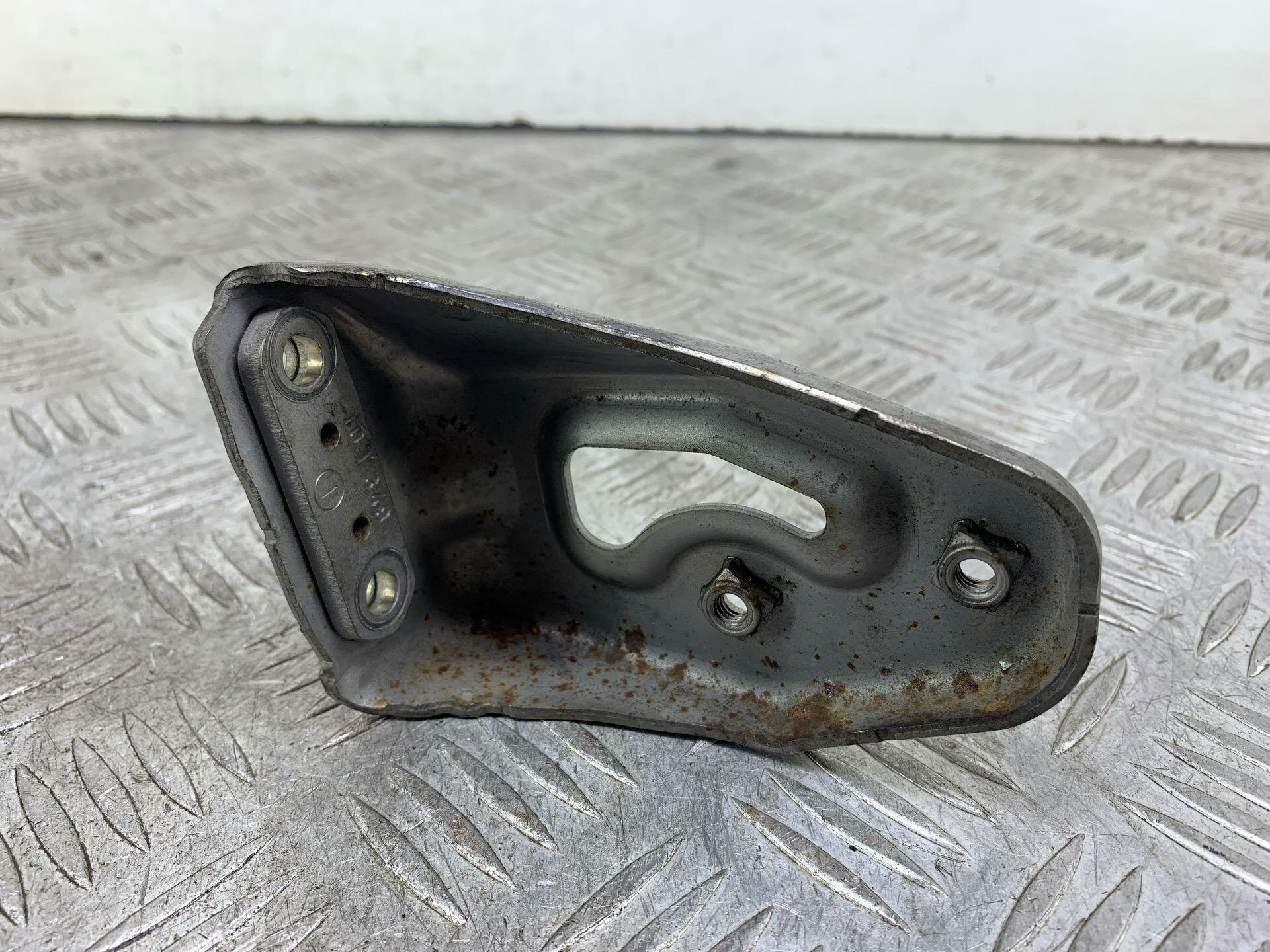 Кронштейн двигателя Mercedes-Benz Sprinter W906 (2006 - 2014) A6510941341