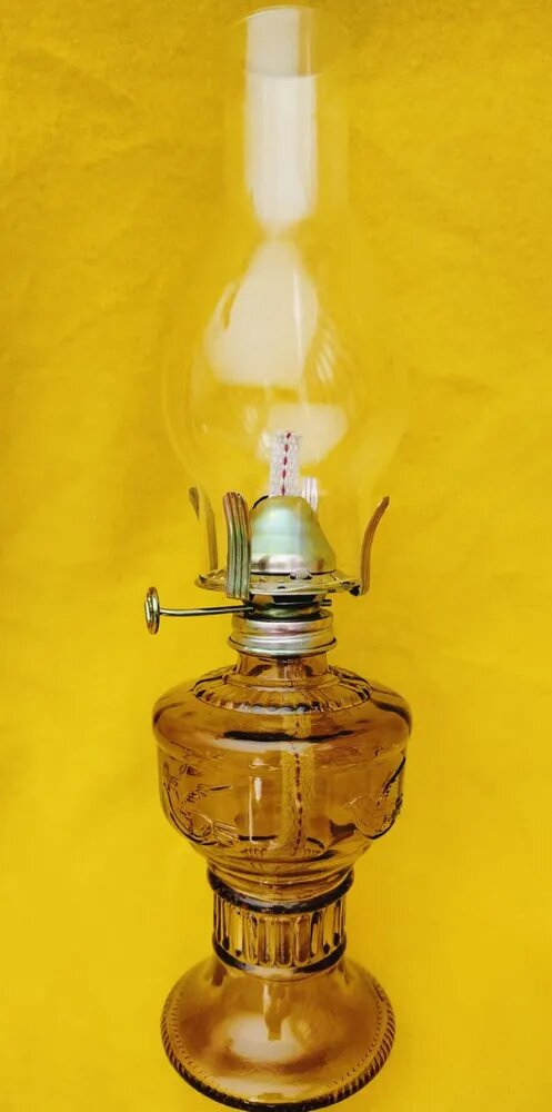 Туристическая керосиновая лампа