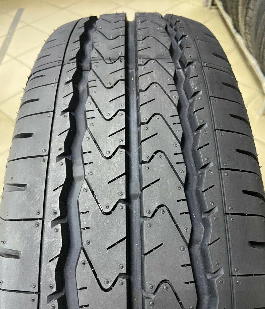 R-16C 225/75 LingLong GREEN-Max VAN 121/120R