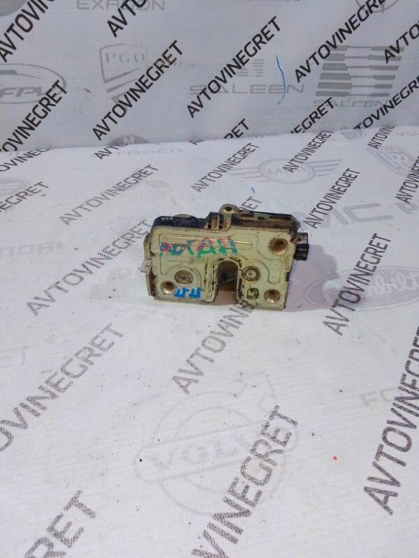 Замок двери передней правой Renault Logan Б/У с пробегом