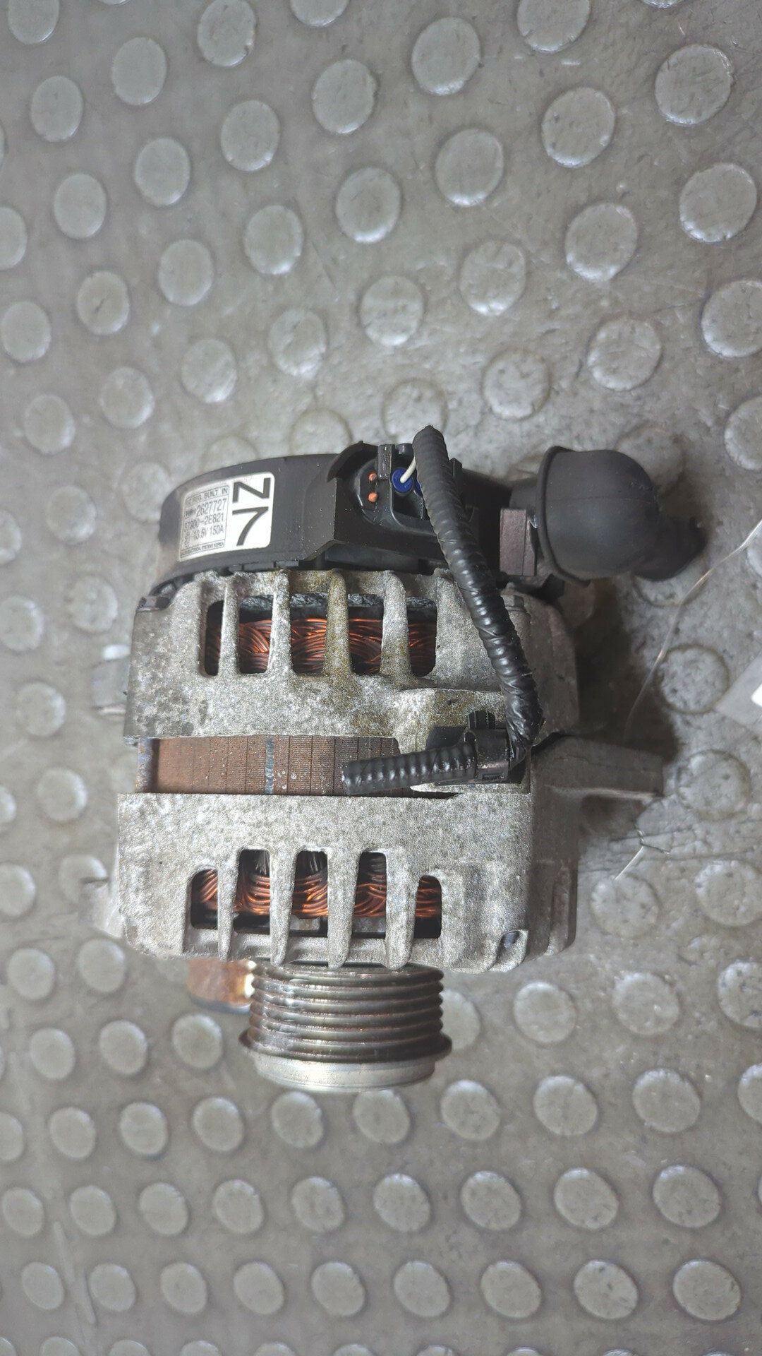 Генератор КИА Soul Б/У