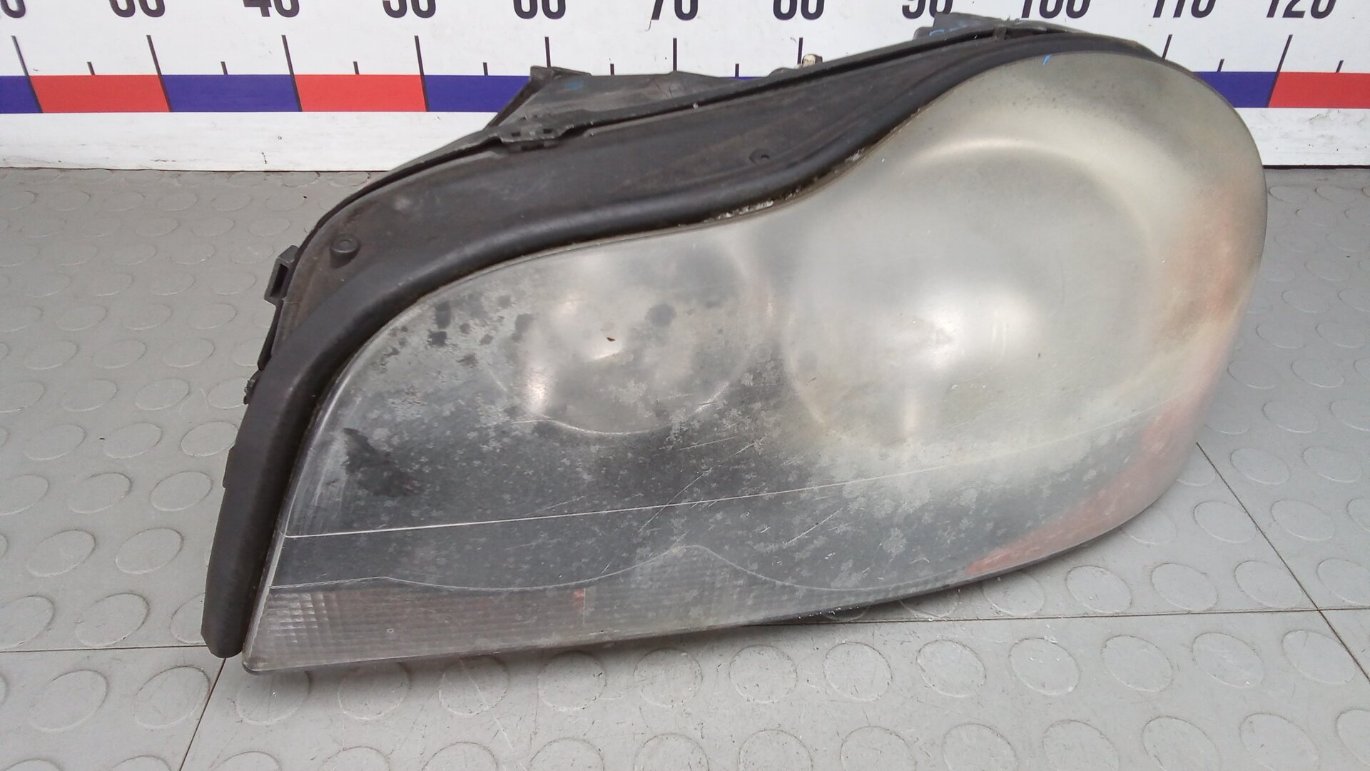 Фара левая VOLVO XC90 1