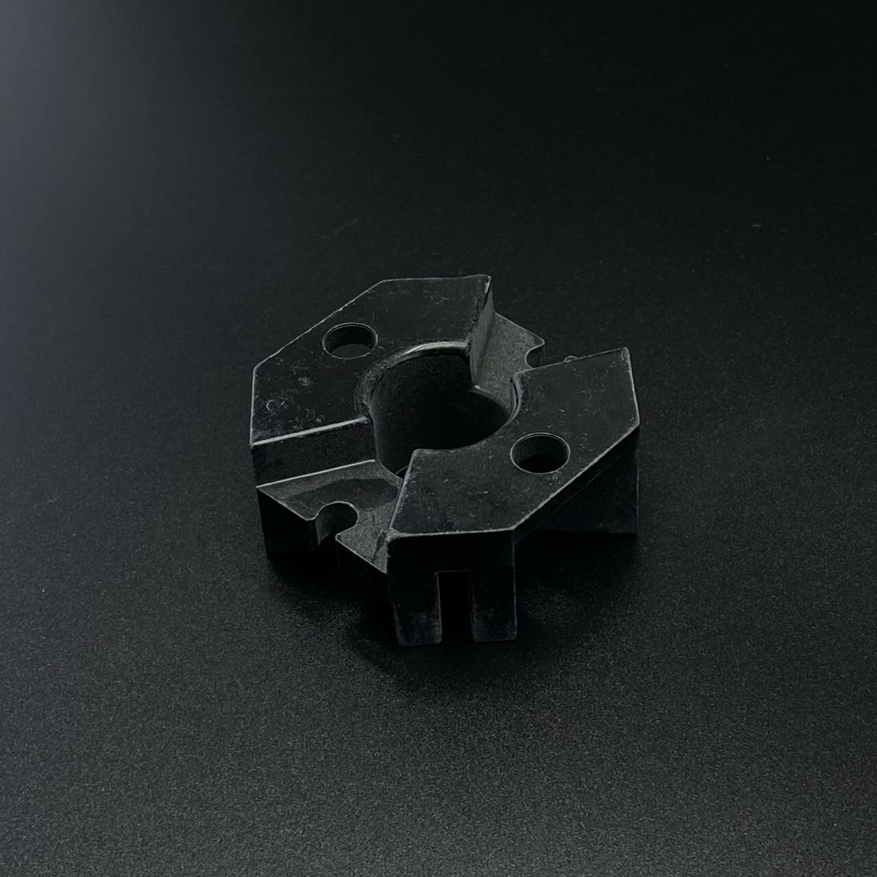 Щеткодержатель HOLDER-BRUSH (Quicksilver) ОЕМ номер: 898265014