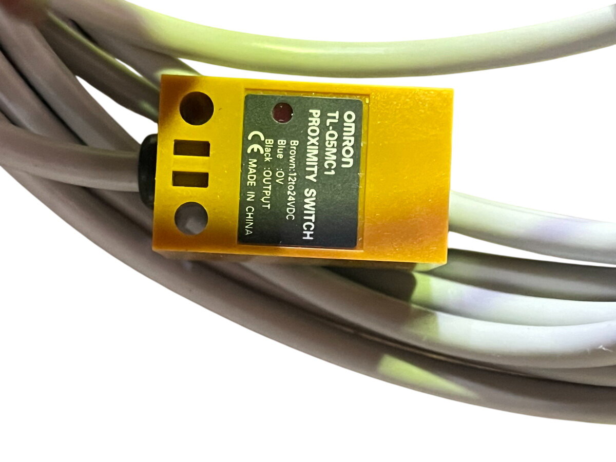 Датчик индуктивный TL-Q5MC1 OMRON оригинал