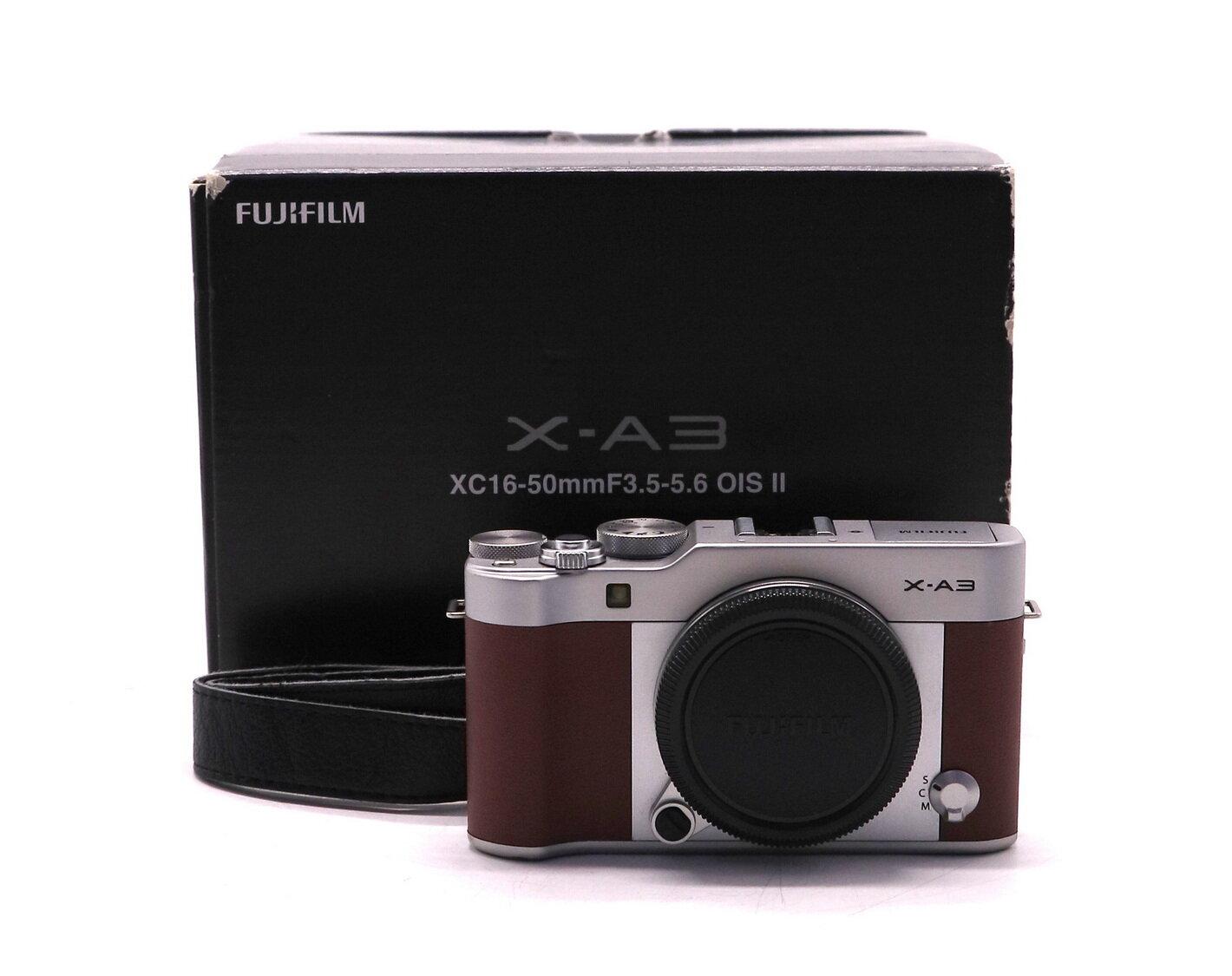 Компактная фотокамера Fujifilm X-A3 body в упаковке