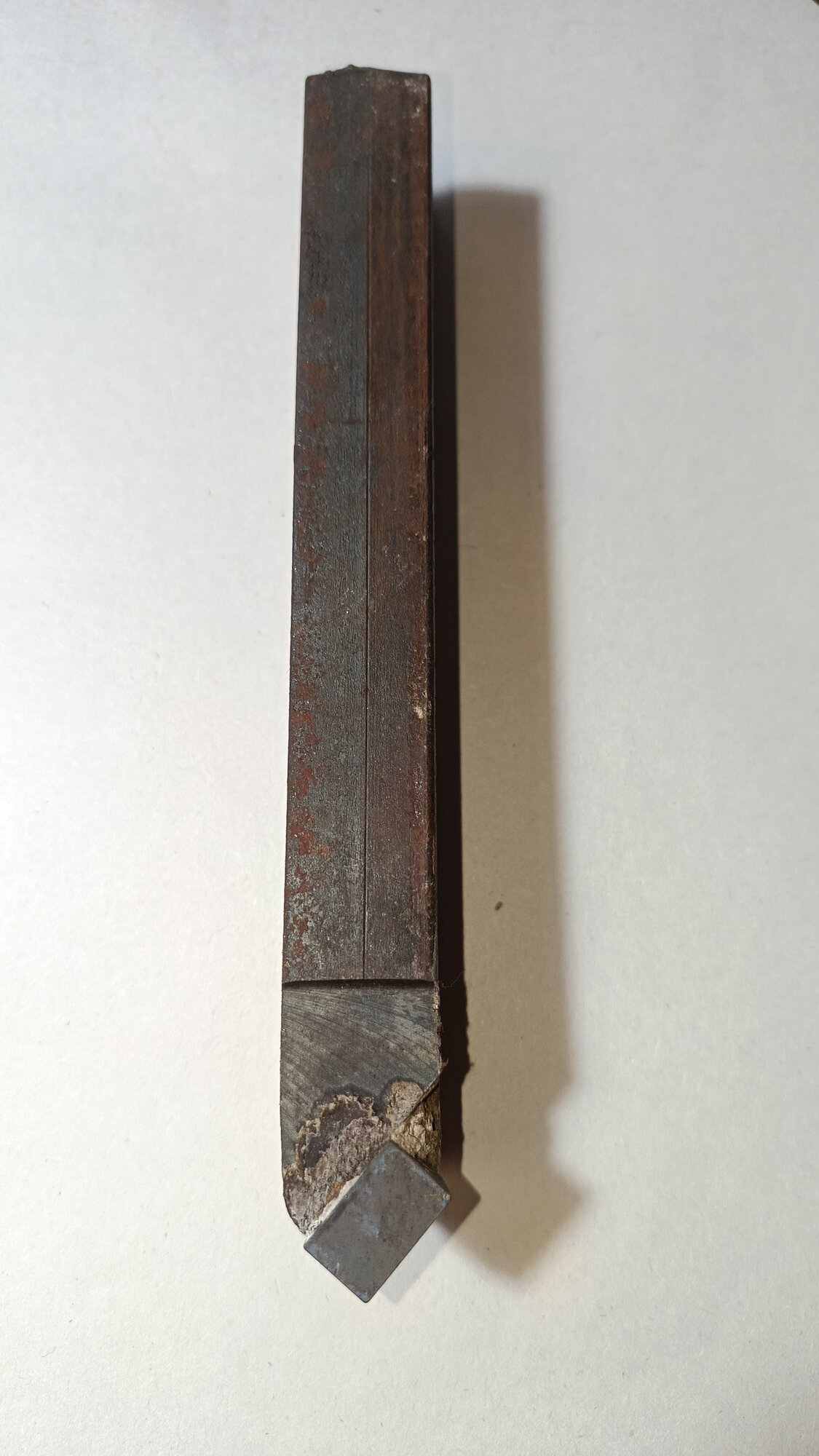 Резец проходной прямой 30х20х170 Т5К10