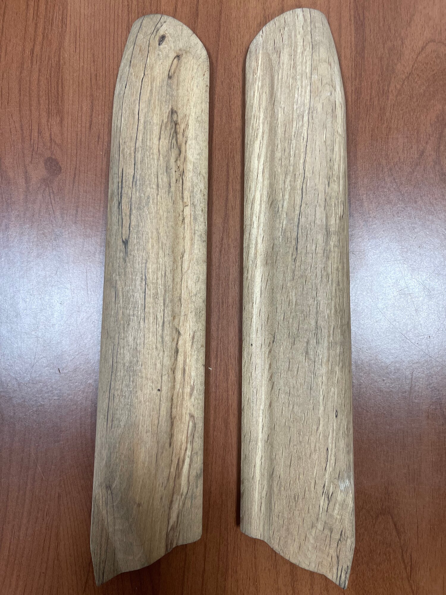 Цевьё на гладкоствольное ружьё ТОЗ-34/ТОЗ-34Е (щёчки левая+правая), орех, неокрашенные.