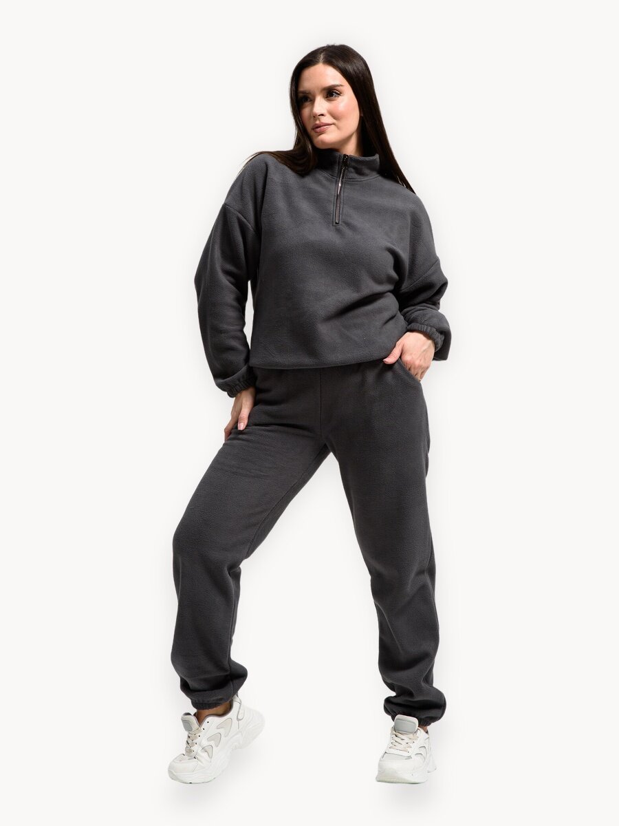 Костюм спортивный