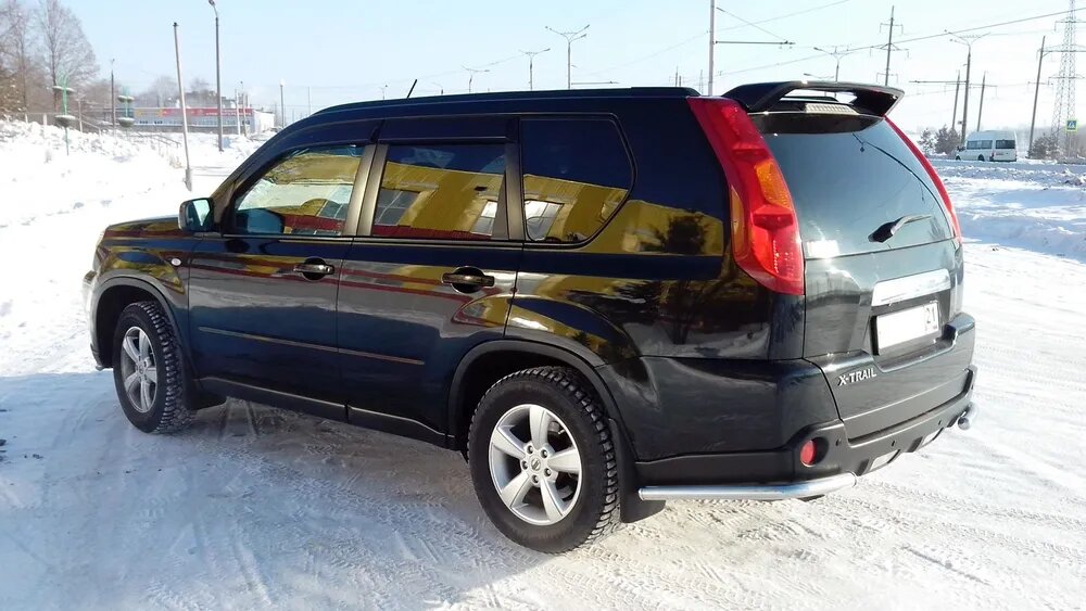 Спойлер на Nissan X-Trail T31 (2007-2013), черный глянцевый, ABS пластик, 1 шт.
