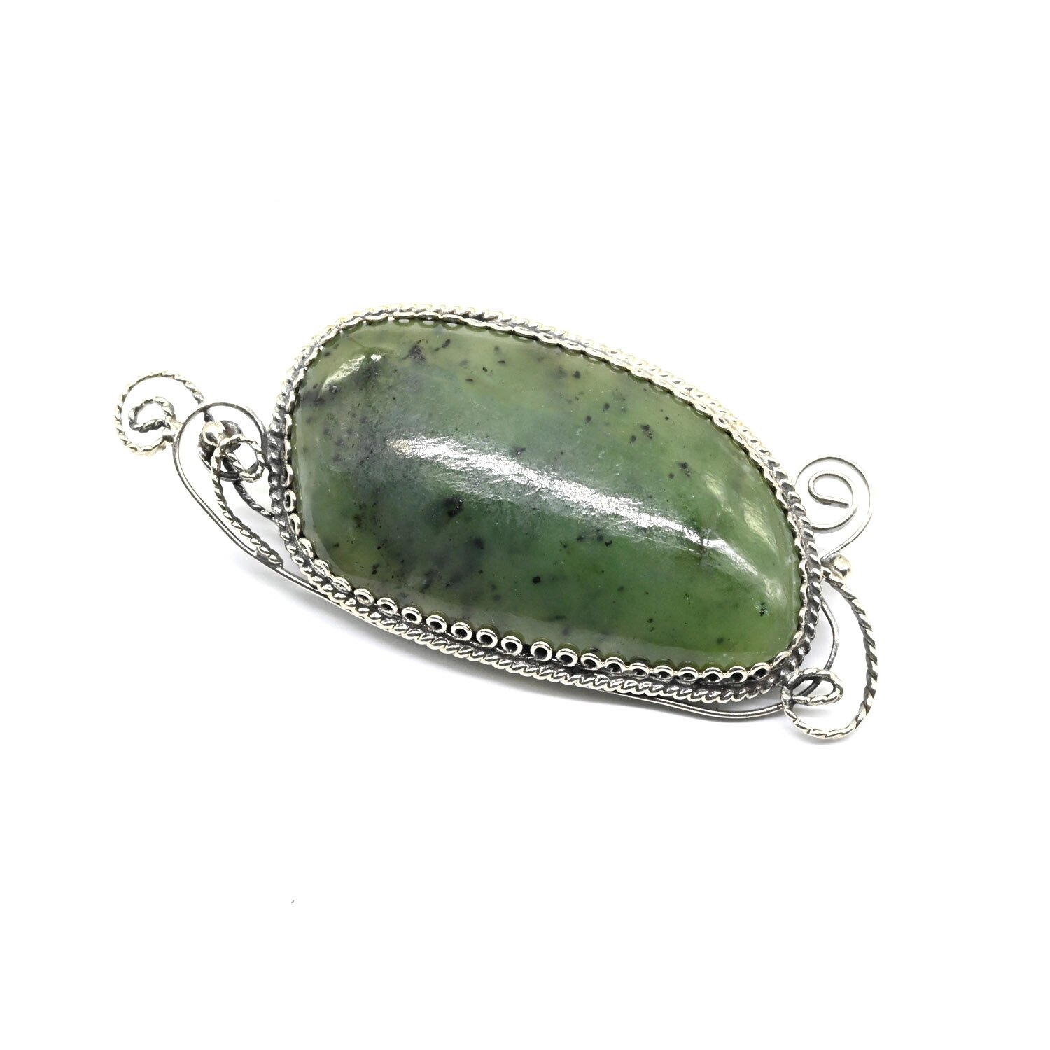 Брошь, нефрит