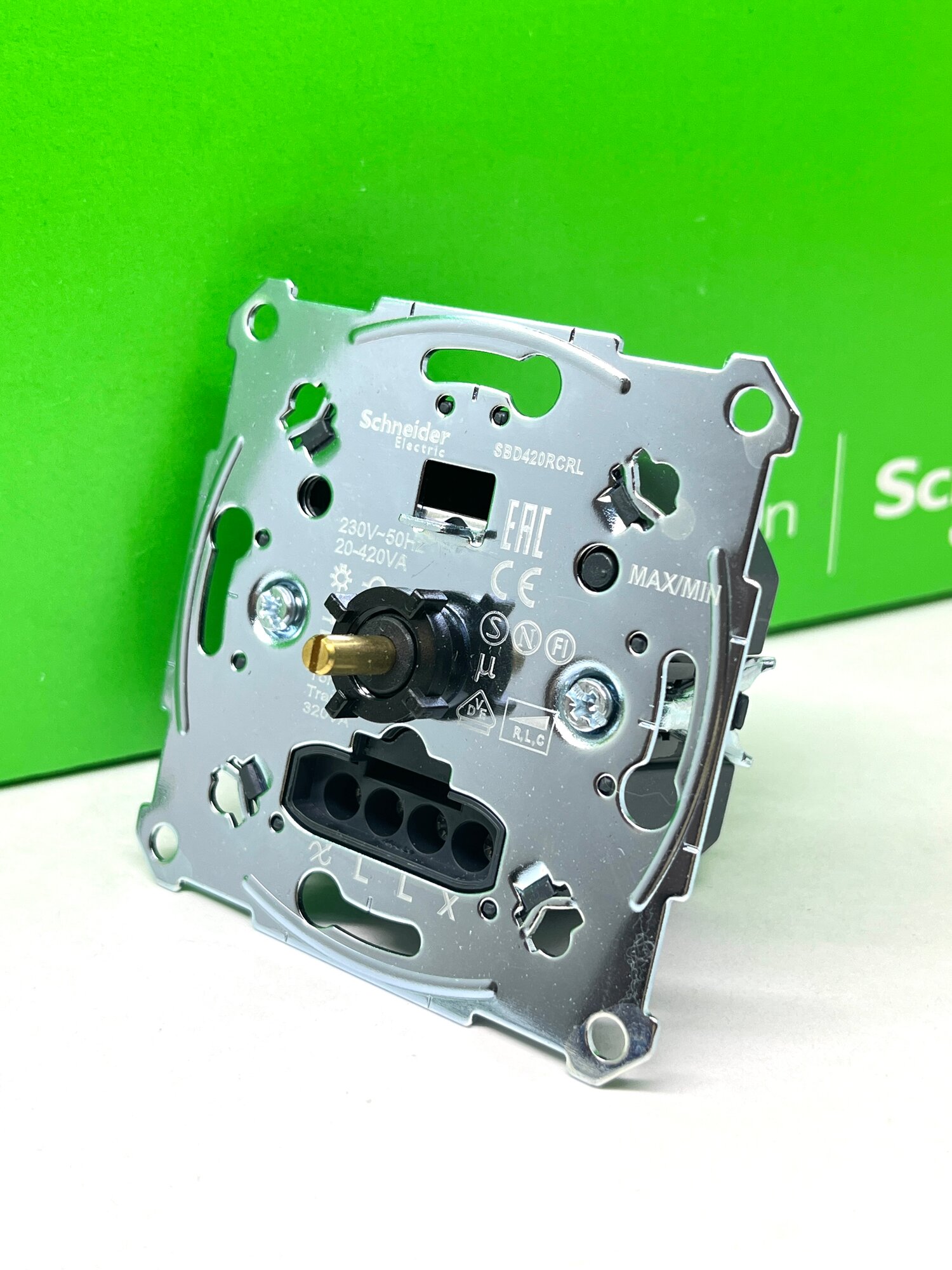 Механизм светорегулятора (диммера) Schneider Electric Merten поворотно-нажимного универсального, 20-420 Вт MTN5138-0000