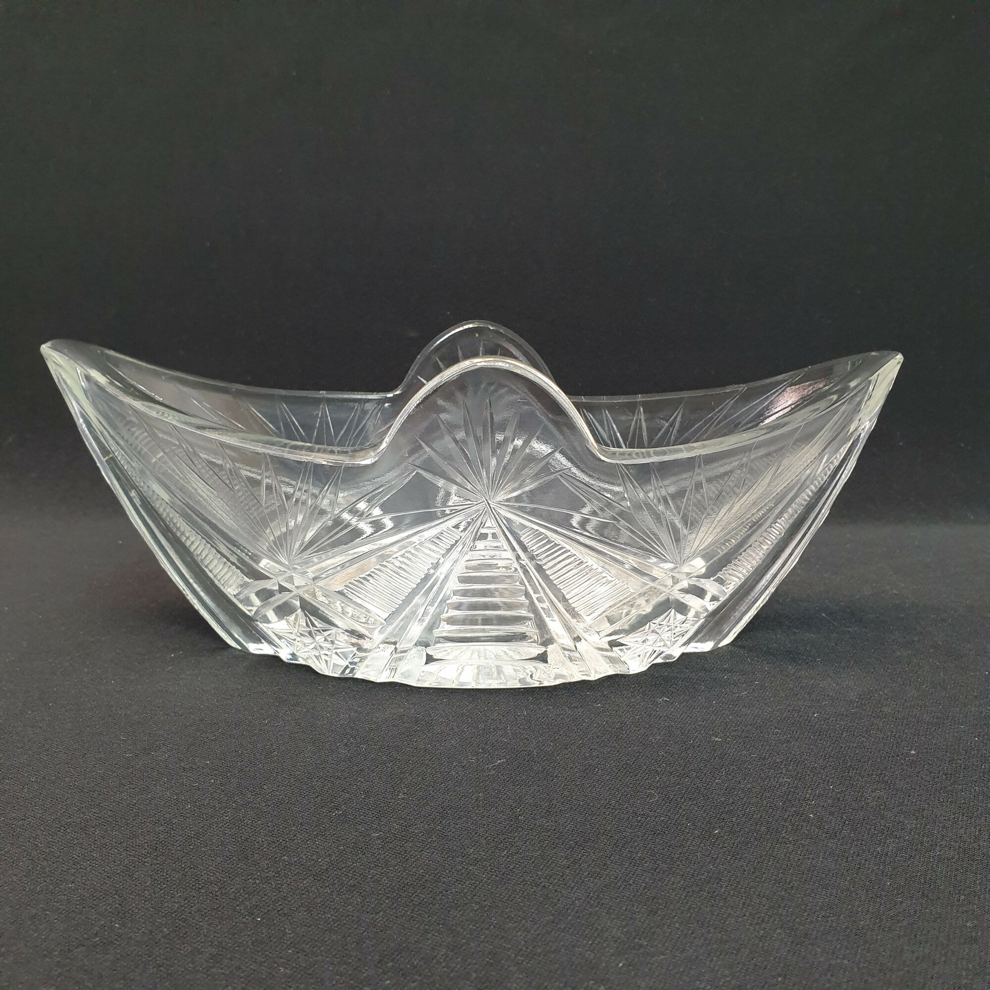 Винтажный салатник ладья 23х10 см 550 мл, стекло, СССР.