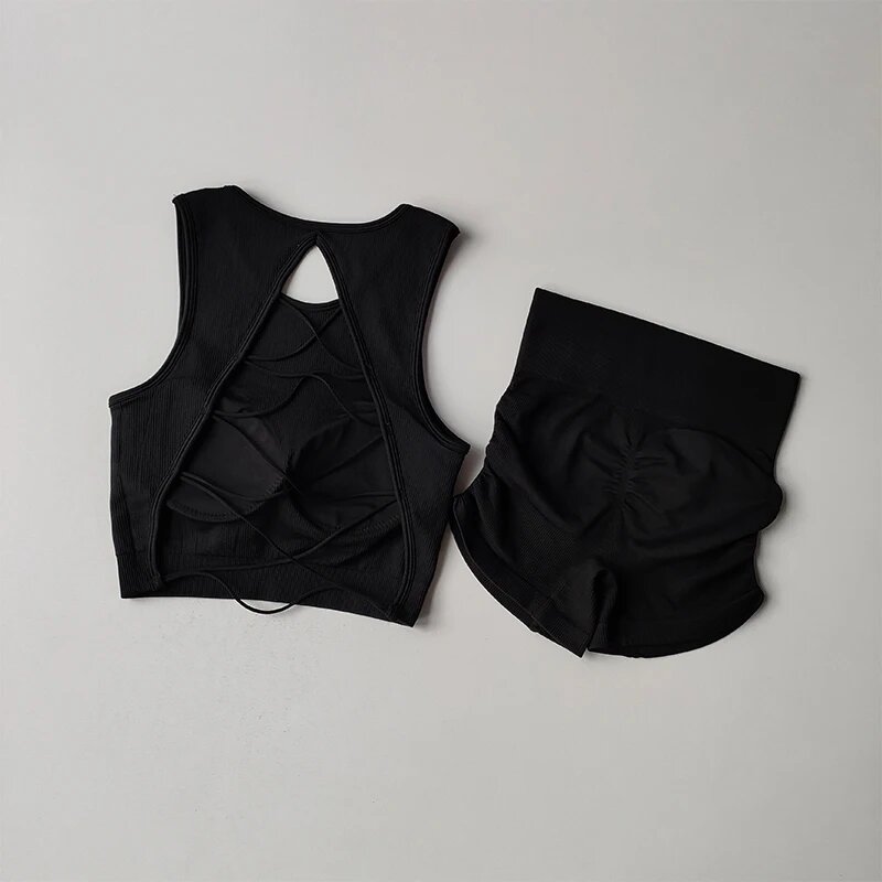 Костюм спортивный