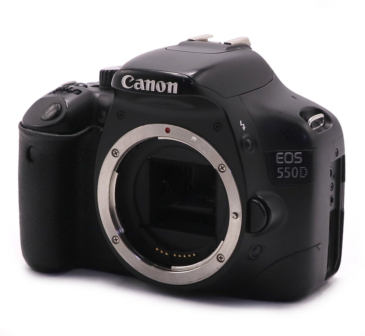 Фотокамера Canon EOS 550D body (пробег 27470 кадров)