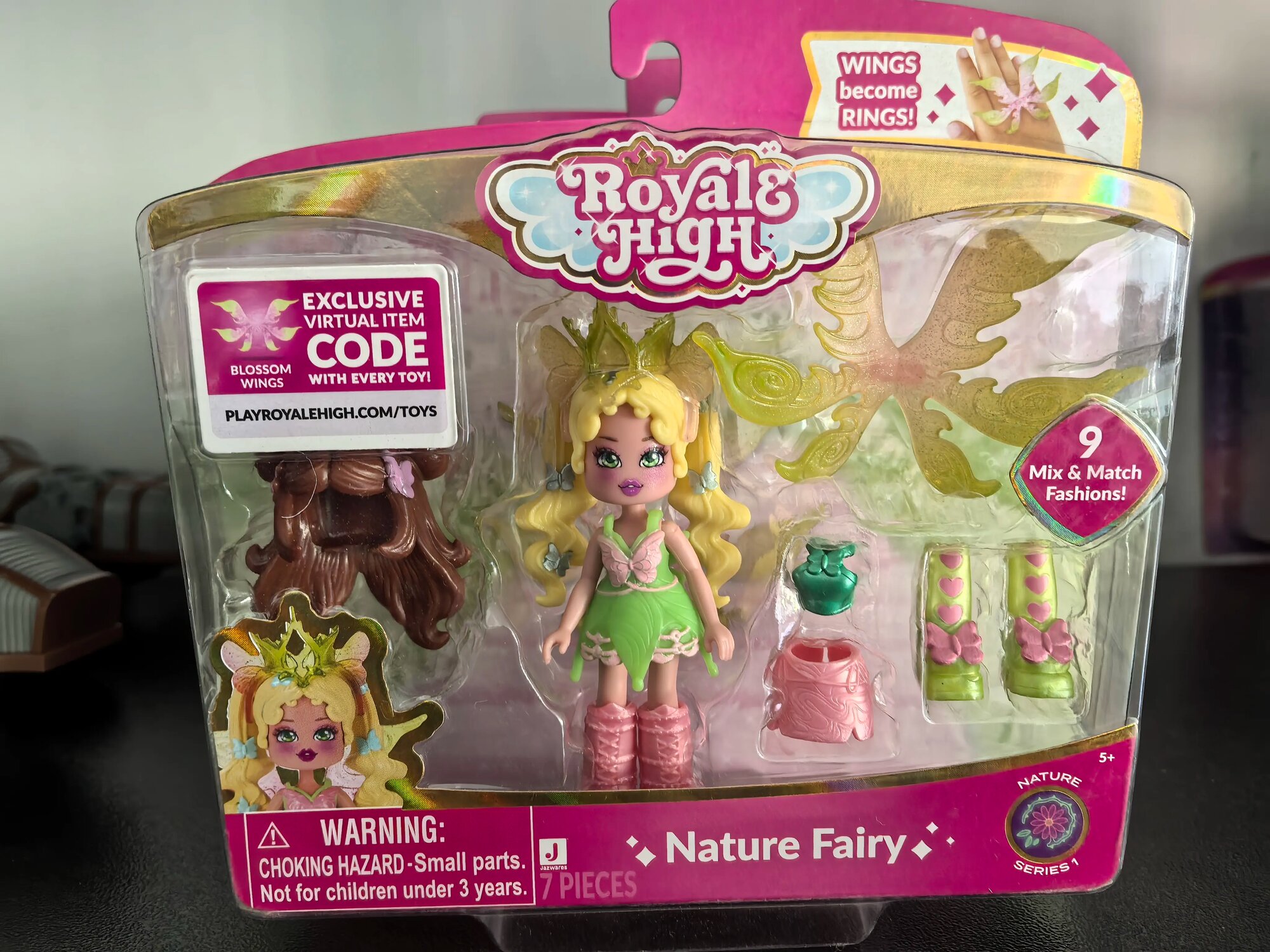 Коллекционная фигурка Fire Fairy Fashion Doll Royale High 2026 Bandai Nature Fairy