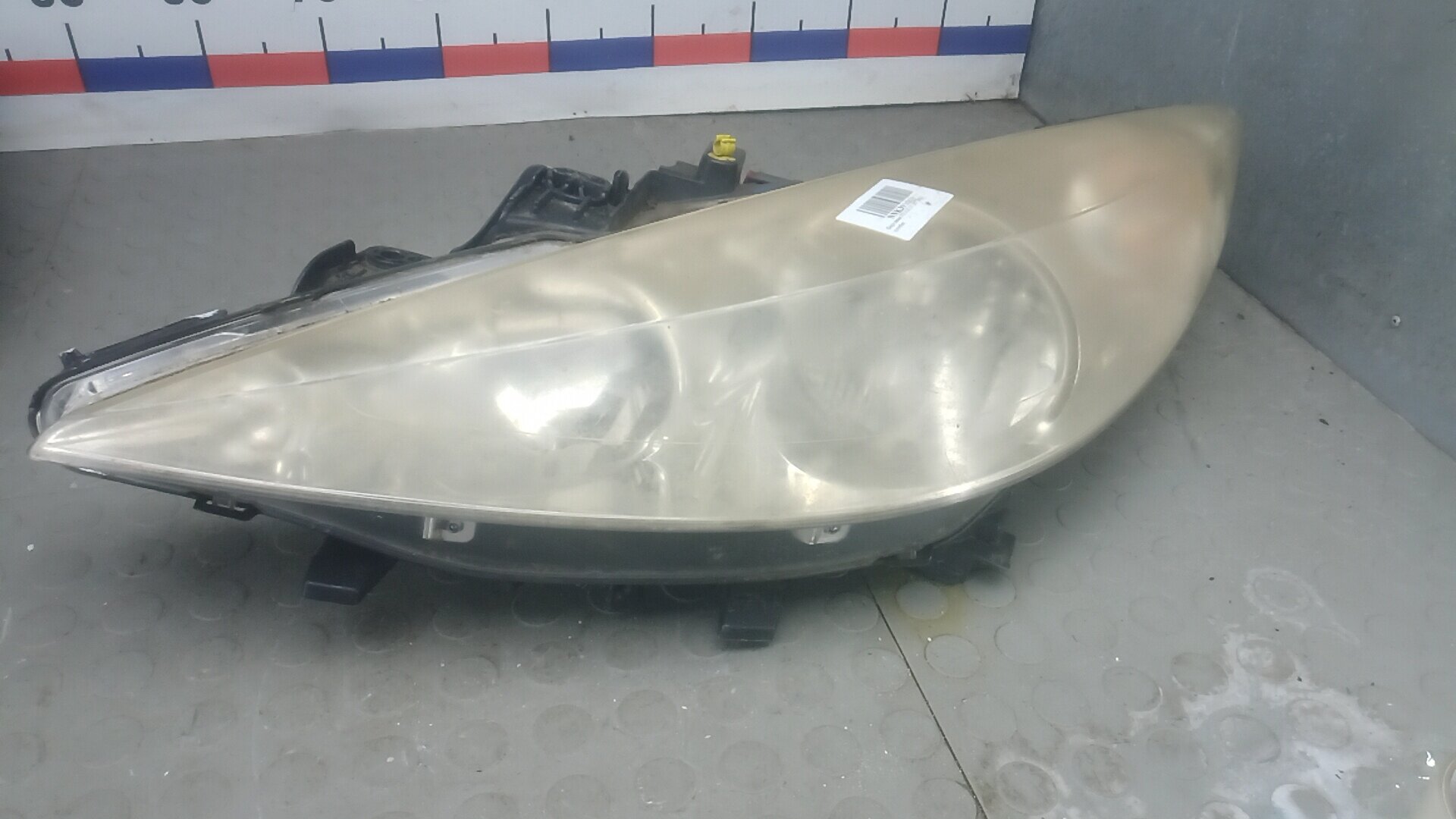 Фара левая PEUGEOT 207