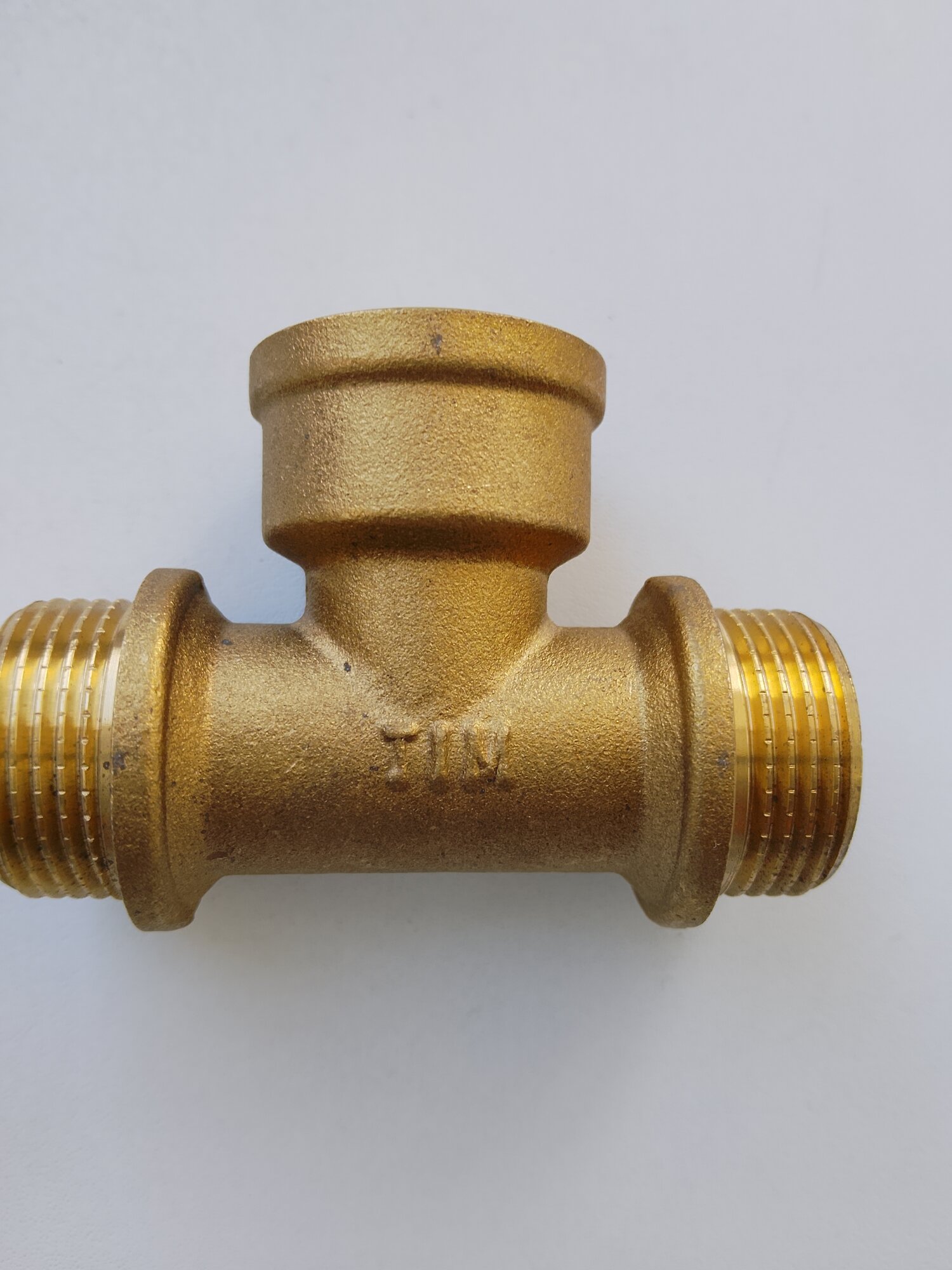 Тройник латунь 3/4 НР х 3/4 ВР х 3/4 НР TIM.