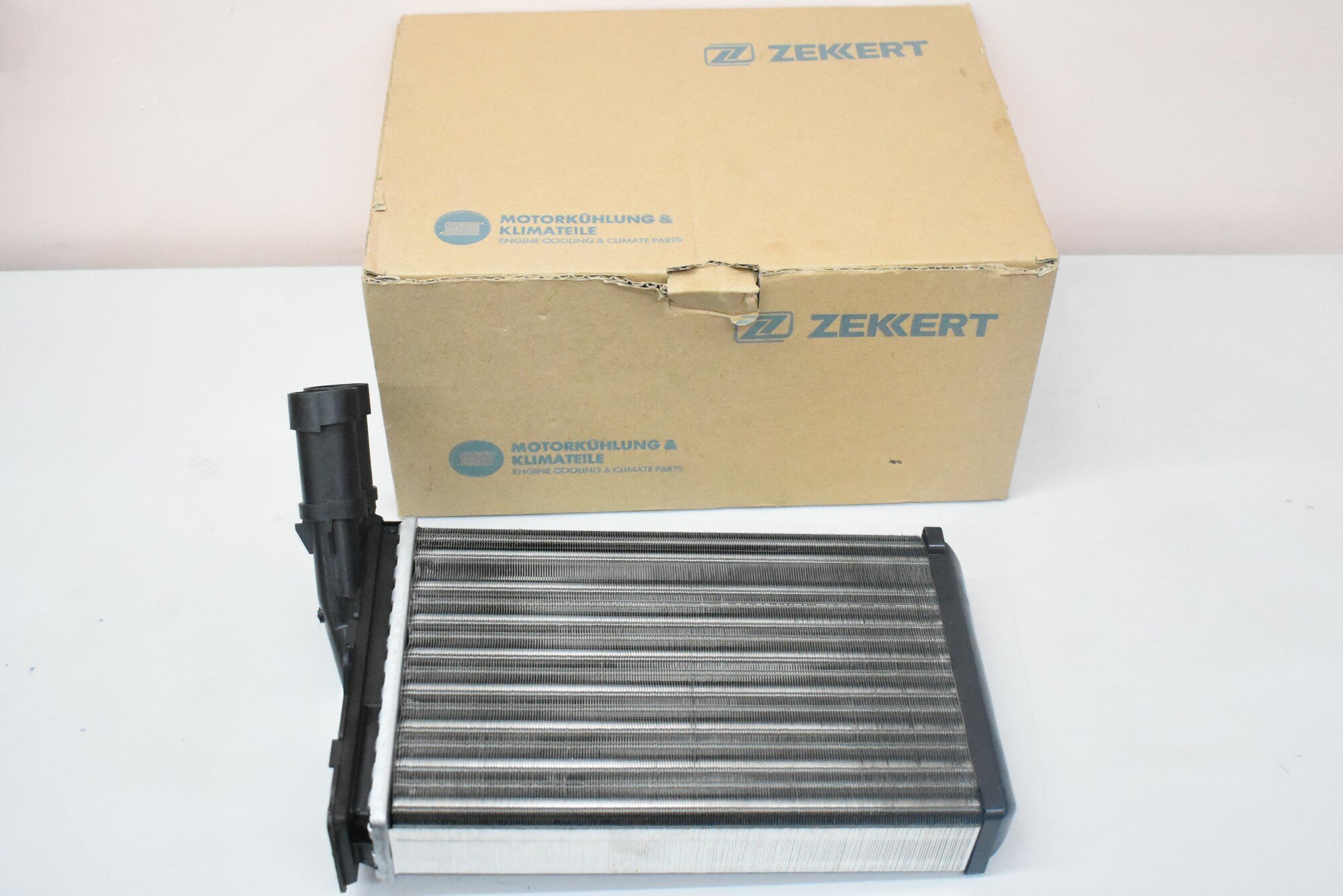 Радиатор отопителя «Zekkert» Citroen Berlingo 96-, Xsara 97- / Peugeot 306 94-, Partner 96--