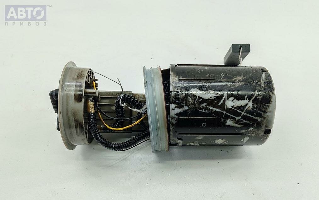 Насос топливный Volkswagen Passat B5+ (GP)