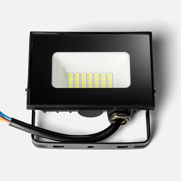 Прожектор 20W светодиодный 8.5*6.2 см ED корпус металл IP65 для дома и улицы