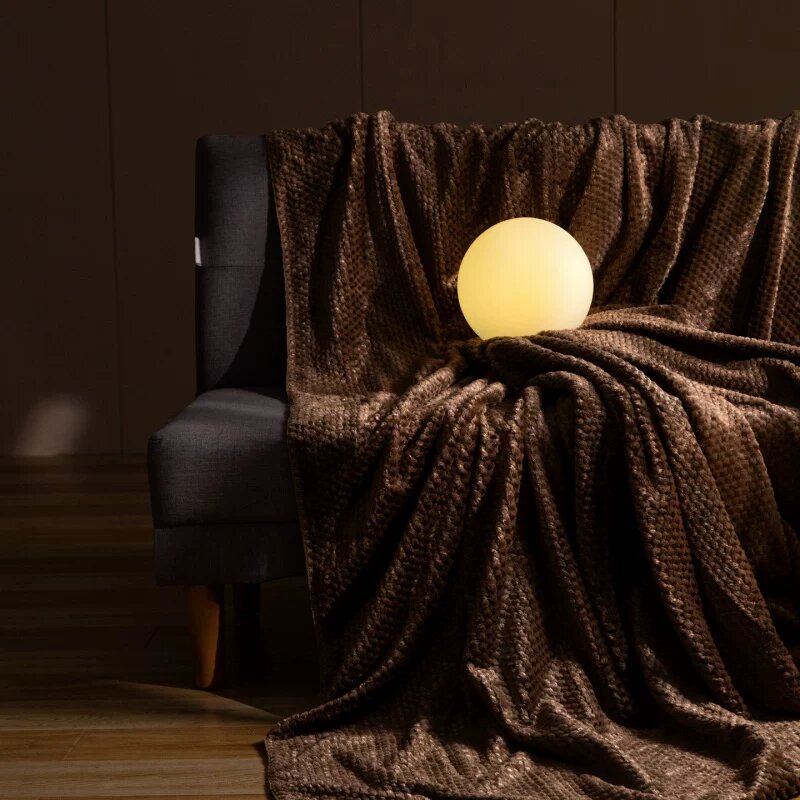 Чисто черное коротковорсовое одеяло, зимнее теплое покрывало, однослойное одеяло в минималистичном стиле ваби-саби,