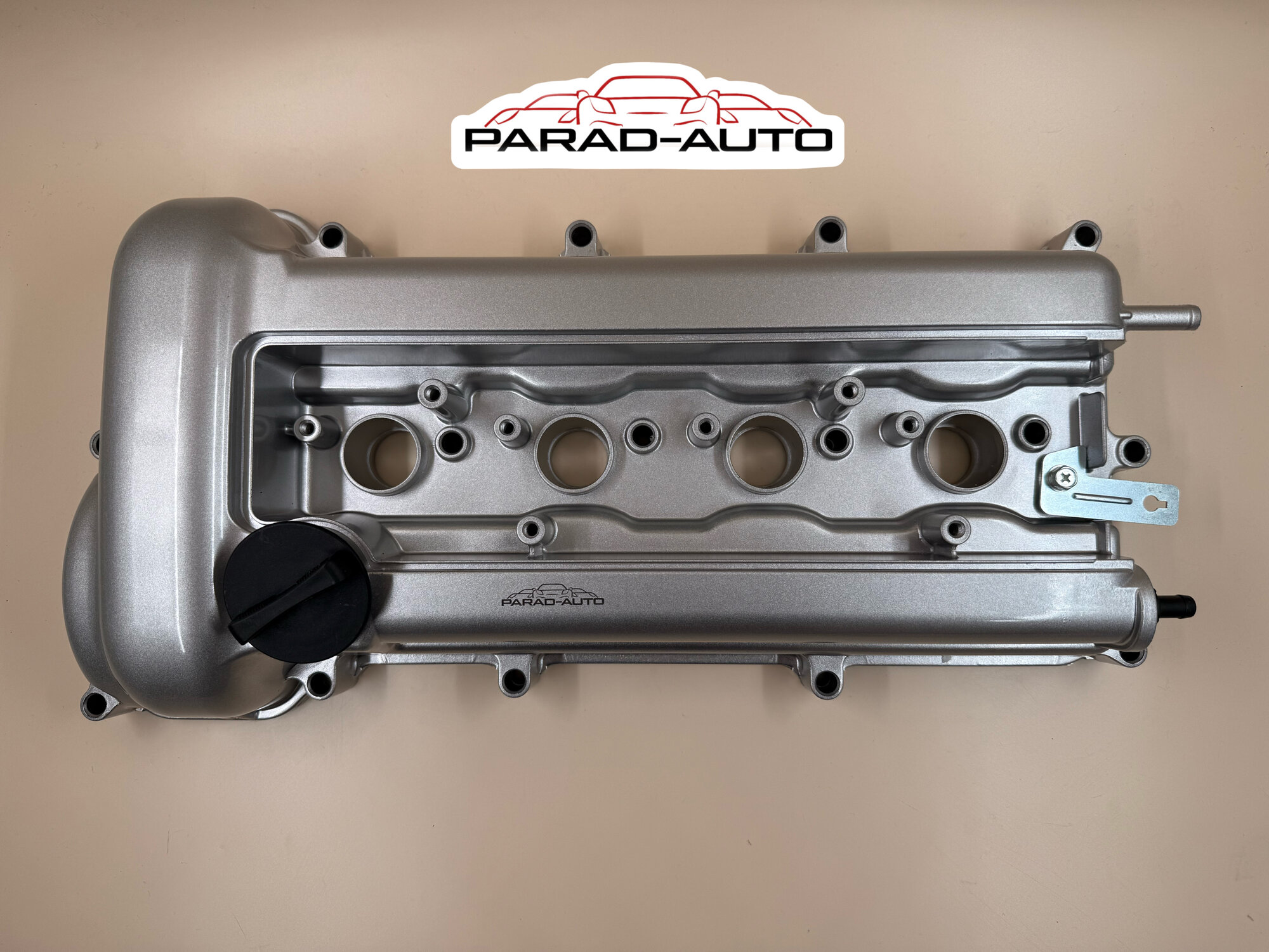 Алюминиевая клапанная крышка HYUNDAI SOLARIS/ CRETA /ELANTRA /KIA CEED/ CERATO /RIO G4FC G4FA Арт:224102B100/22410-2B100/224102B002/22410-2B002/224102B000/22410-2B000/224102B110/22410-2B110