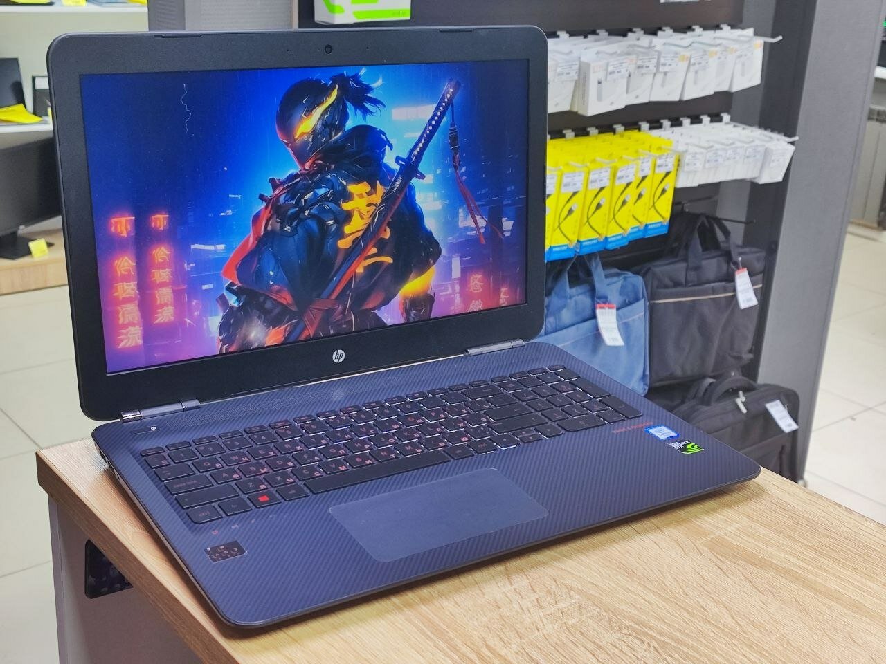 Ноутбук HP OMEN 15-ax016TX X1G86PA\15.6" IPS\Intel Core i5-6300HQ\GTX 960M 2GB\8ГБ ОЗУ\256ГБ ССД\Windows 10 + Office
