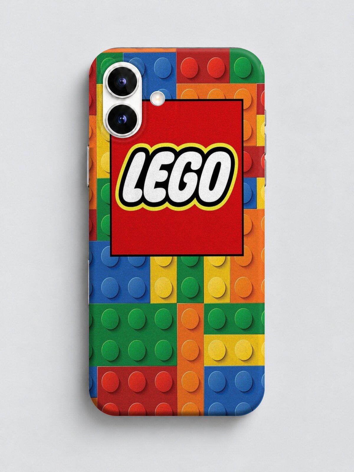 Прозрачный чехол на iPhone 16 LEGO логотип